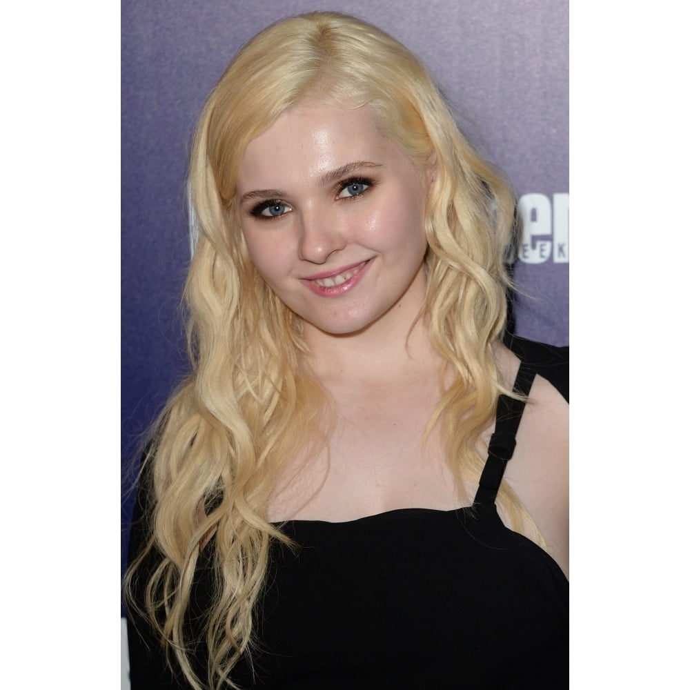 Abigail Breslin At Arrivals For Entertainment Weekly And People ...