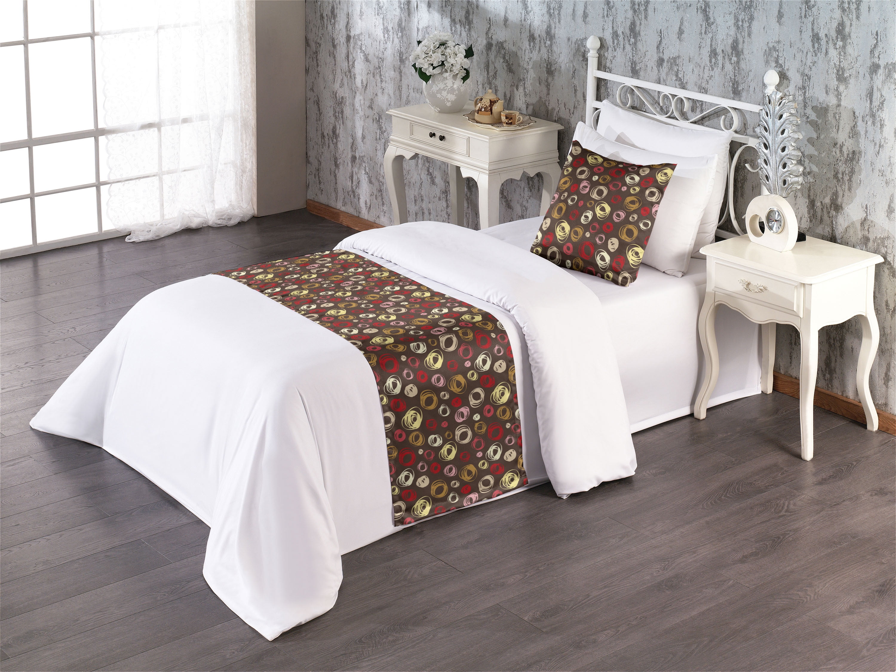 Abstract Bed Runner Set, Scribbles as Round Shapes Modern Jumble Dots ...