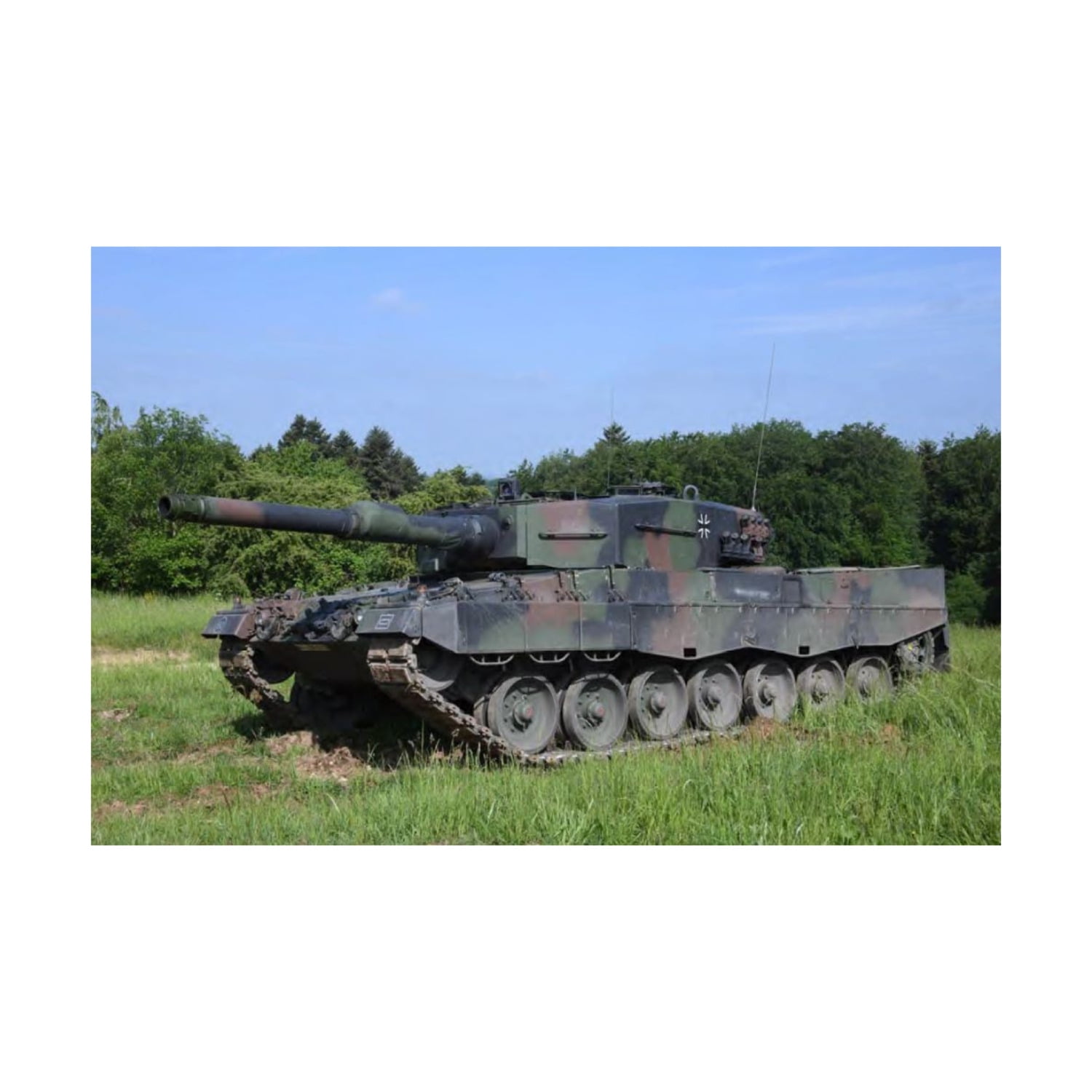 Academy 13428 German Army Leopard 2A4 1/72 Scale Plastic Model Kit ...