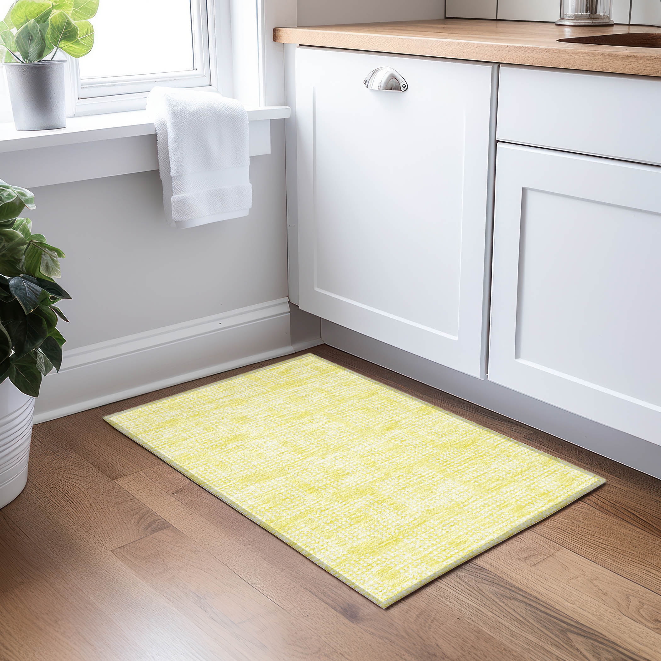 Addison Rugs Chantille Indoor/Outdoor Transitional Squares Yellow ...