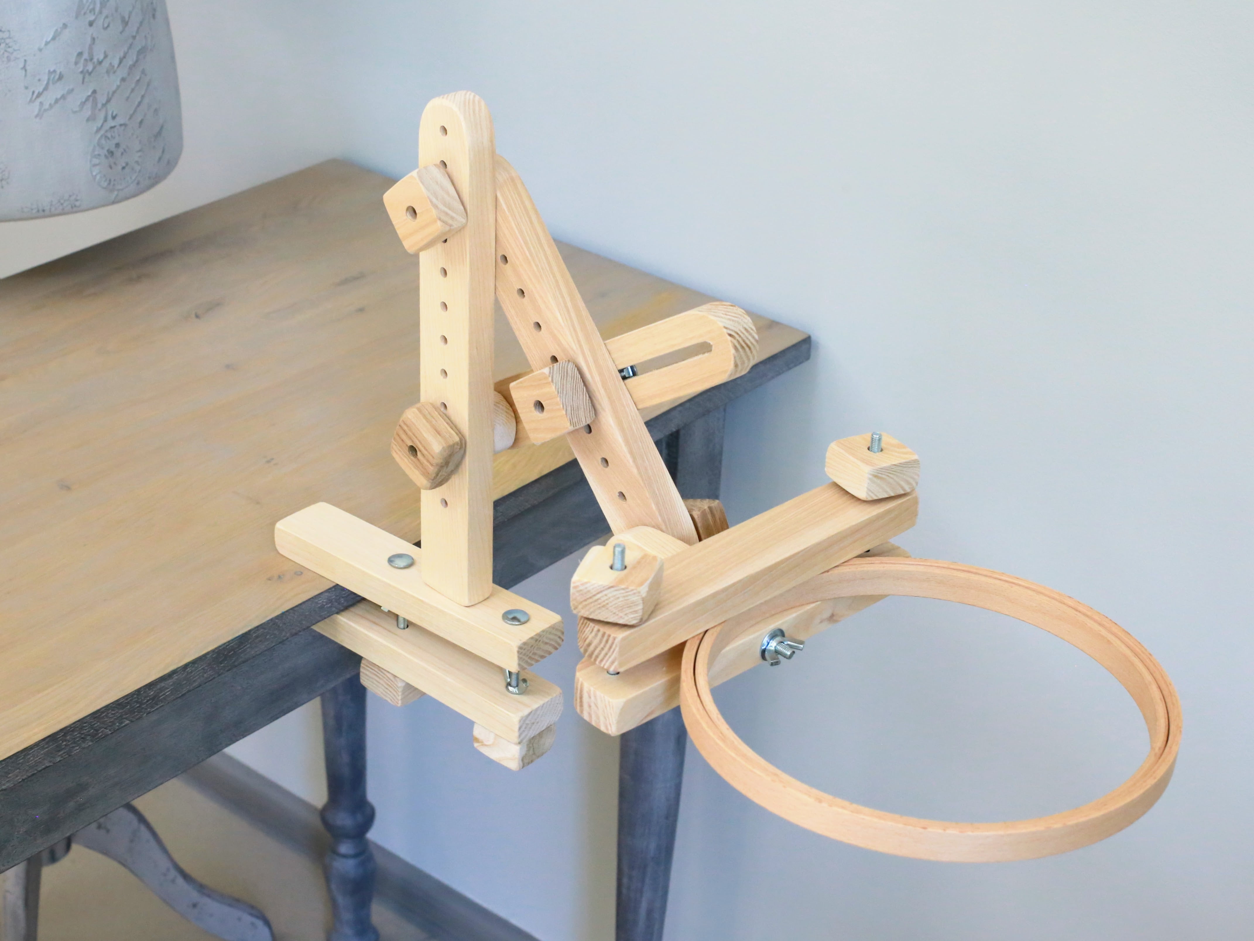 Adjustable Embroidery Hoop Stand for Cross Stitch Hands-Free and ...