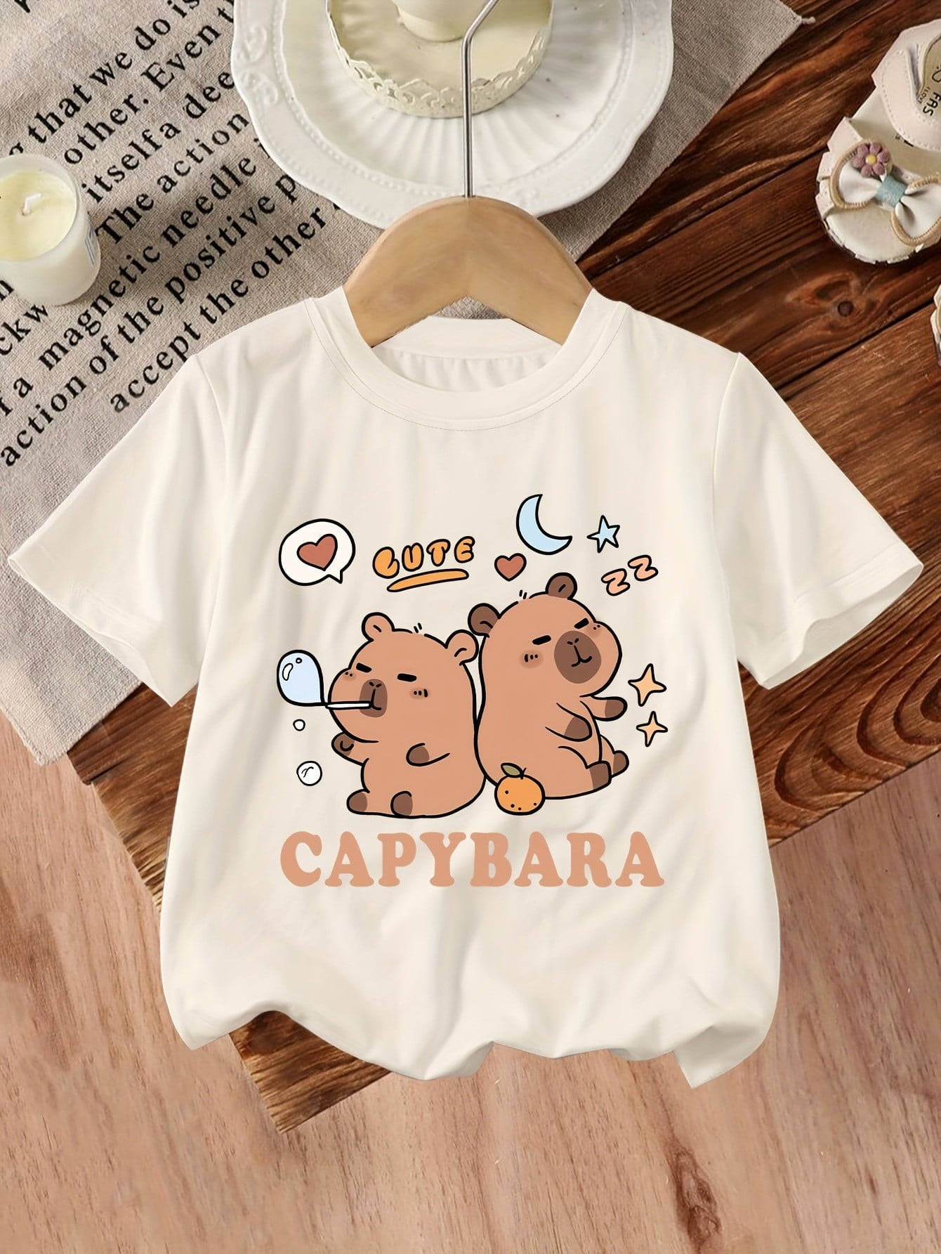 Adorable Girls' Peach Capybara Dolphin Print T-Shirt - Soft Cotton ...