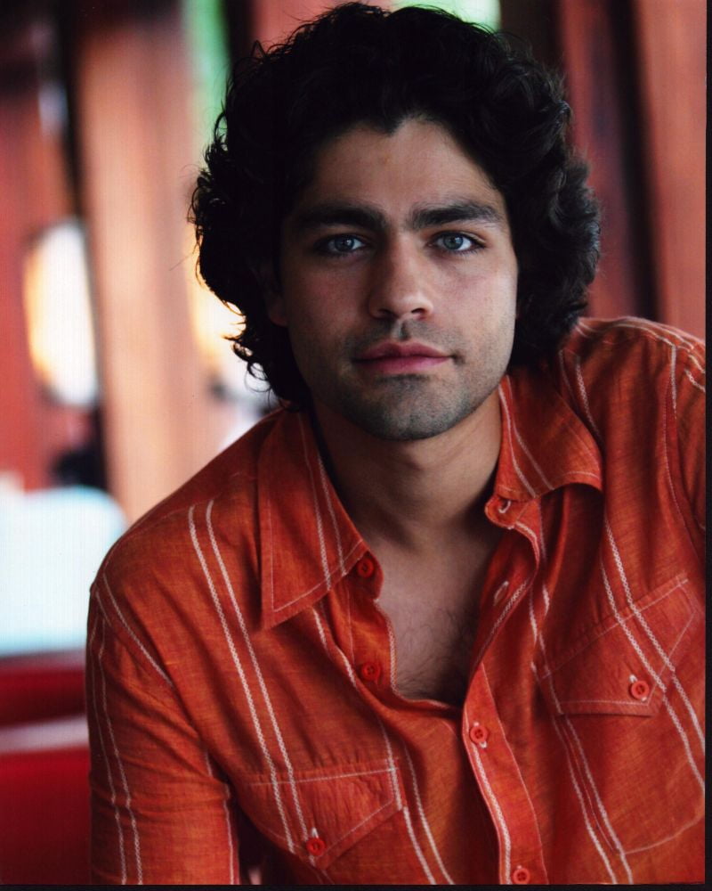 Adrian Grenier In Orange And White Top Photo Print (8 x 10) - Item ...