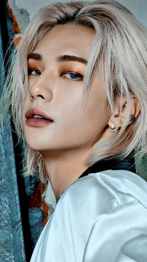 Adult Diamond Painting Set - 5D Diamond Art Set "Korean kpop group ...