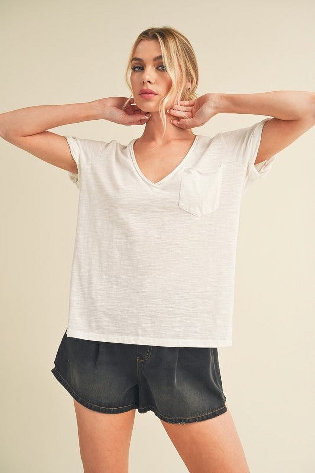 Aemi + Co Side Slit V-Neck Short Rolled Sleeve T-Shirt - Walmart.com