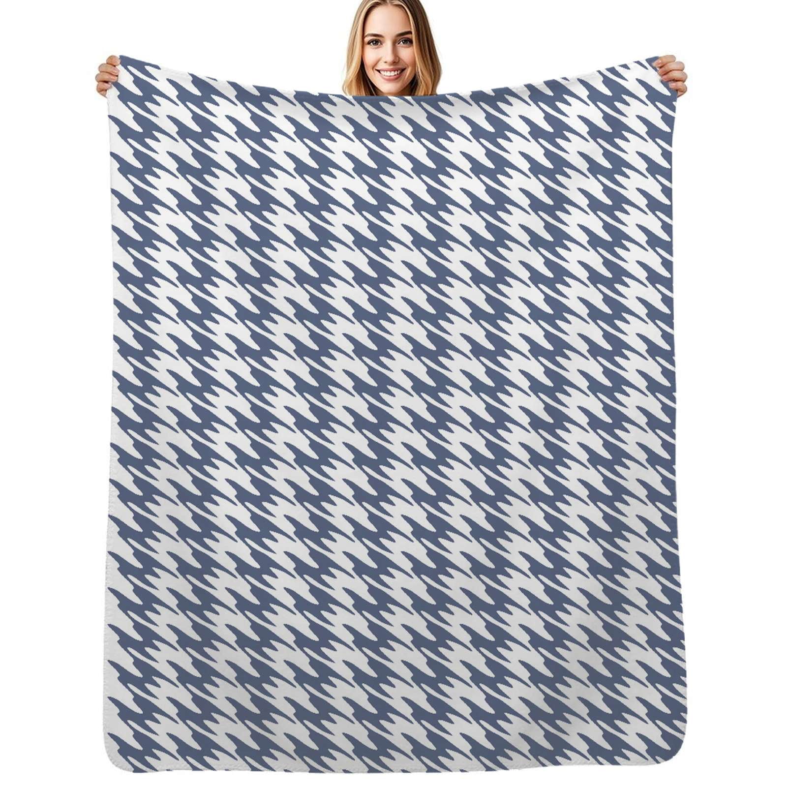 Aesthetic Distant Blue and White Ripple Soft Blanket Travel Bedding ...