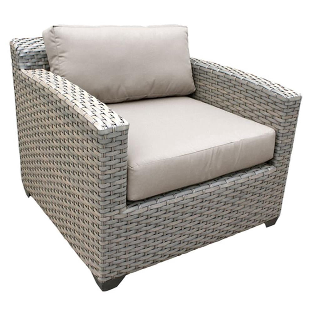 Afuera Living Contemporary Polyethylene Resin Wicker Patio Club Chair ...