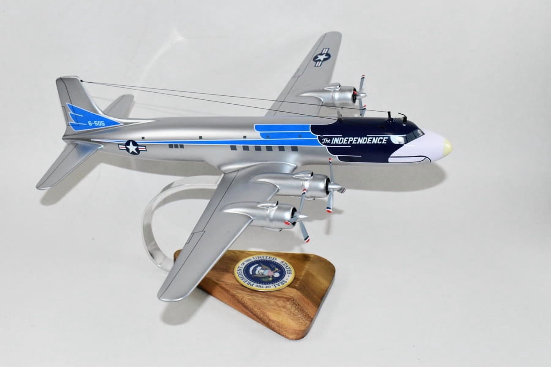 Air Force One 'The Independence' VC-118a Model, 1/78th Scale, Mahogany ...