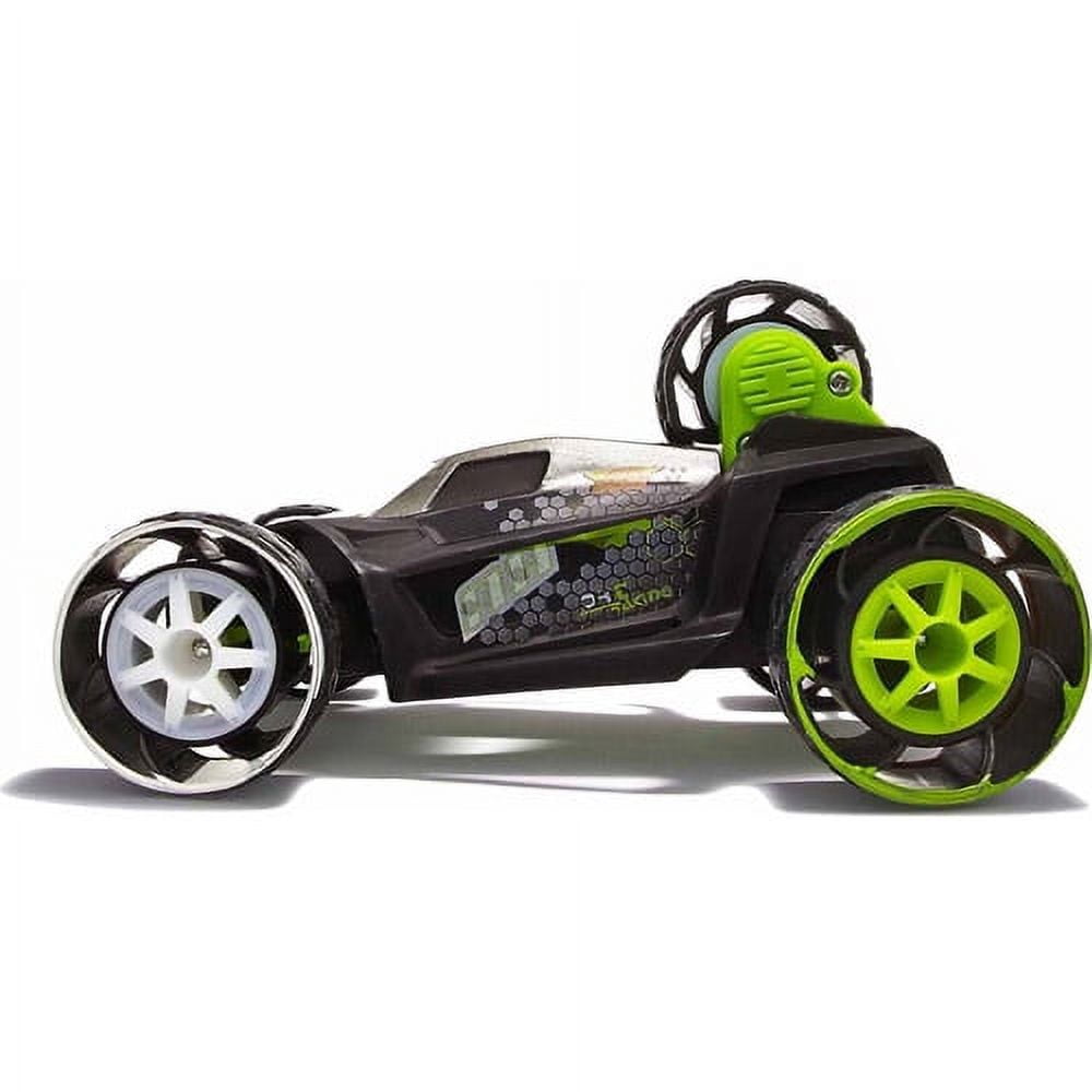 Air Hogs RC Hyper Actives 5 - 5 Wheeled 2.4 GHZ RC Stunt Vehicle ...