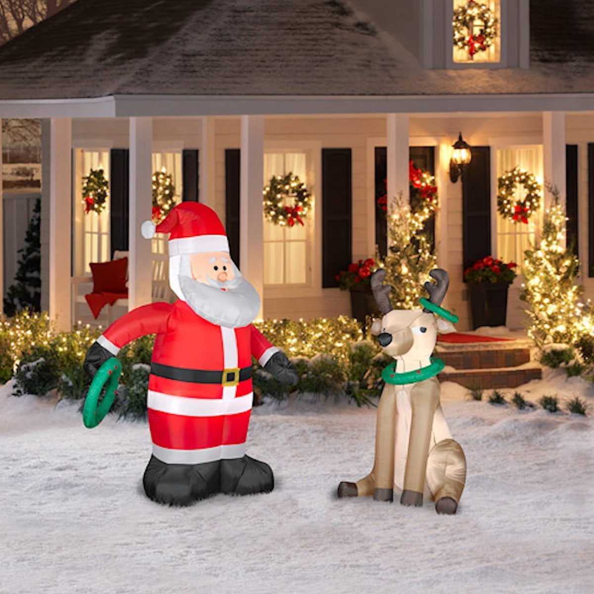 Airblown Inflatables 5.5' Santa and Reindeer Ring Toss Combo Pack ...