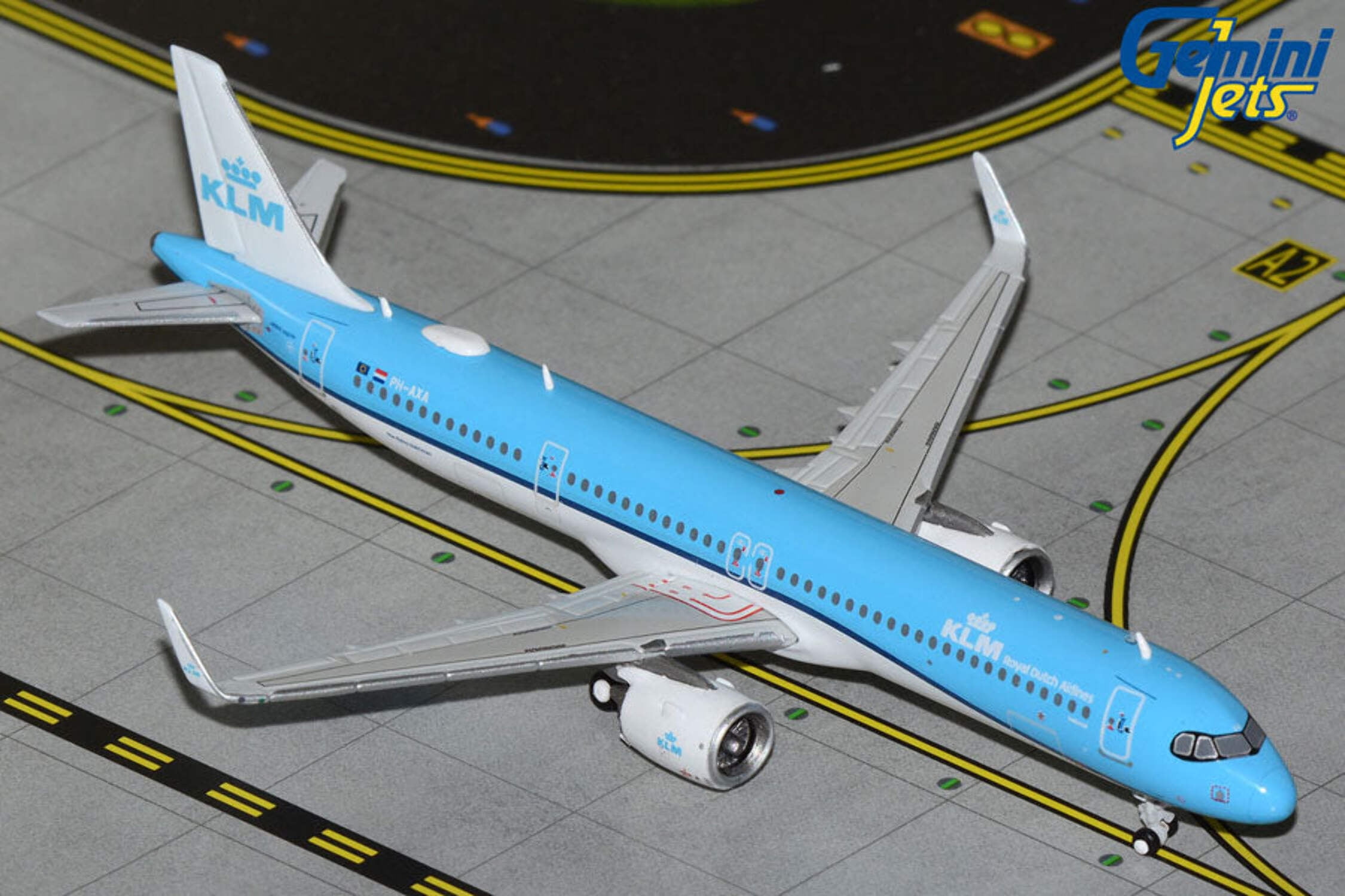 Airbus A321neo Commercial Aircraft "KLM Royal Dutch Airlines" (PH-AXA ...