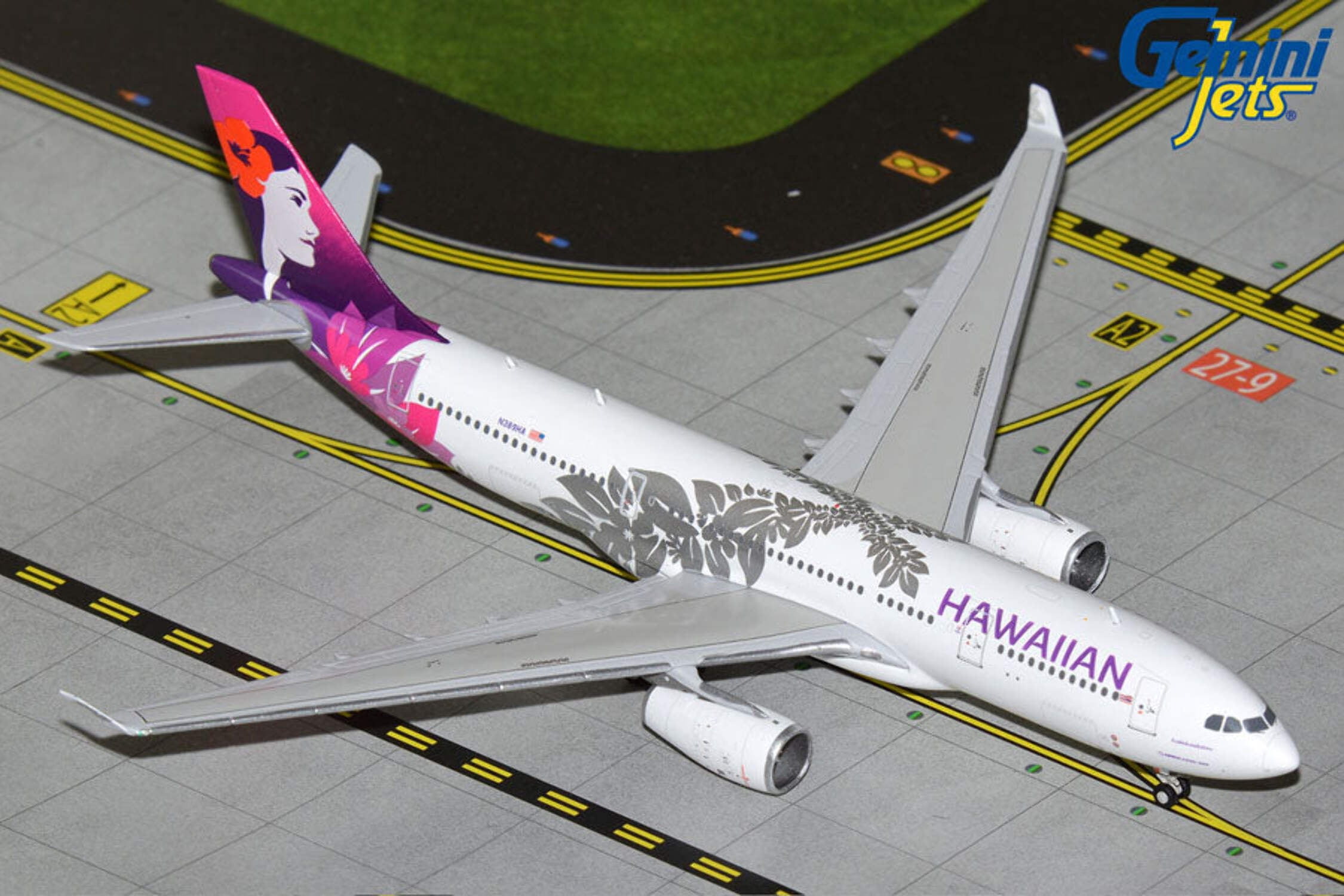 Airbus A330-200 Commercial Aircraft "Hawaiian Airlines" (N389HA) White ...