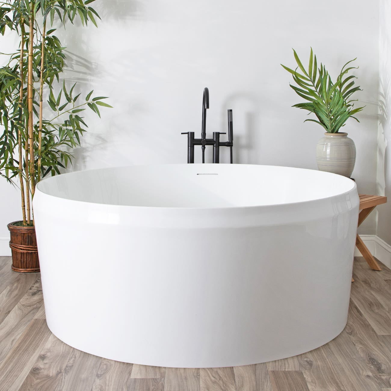 Airi 59 Inch Acrylic Japanese Soaking Tub - Walmart.com