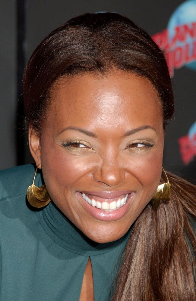 Aisha Tyler At In-Store Appearance For Aisha Tyler Handprint Ceremony To Promote Death Sentence ...