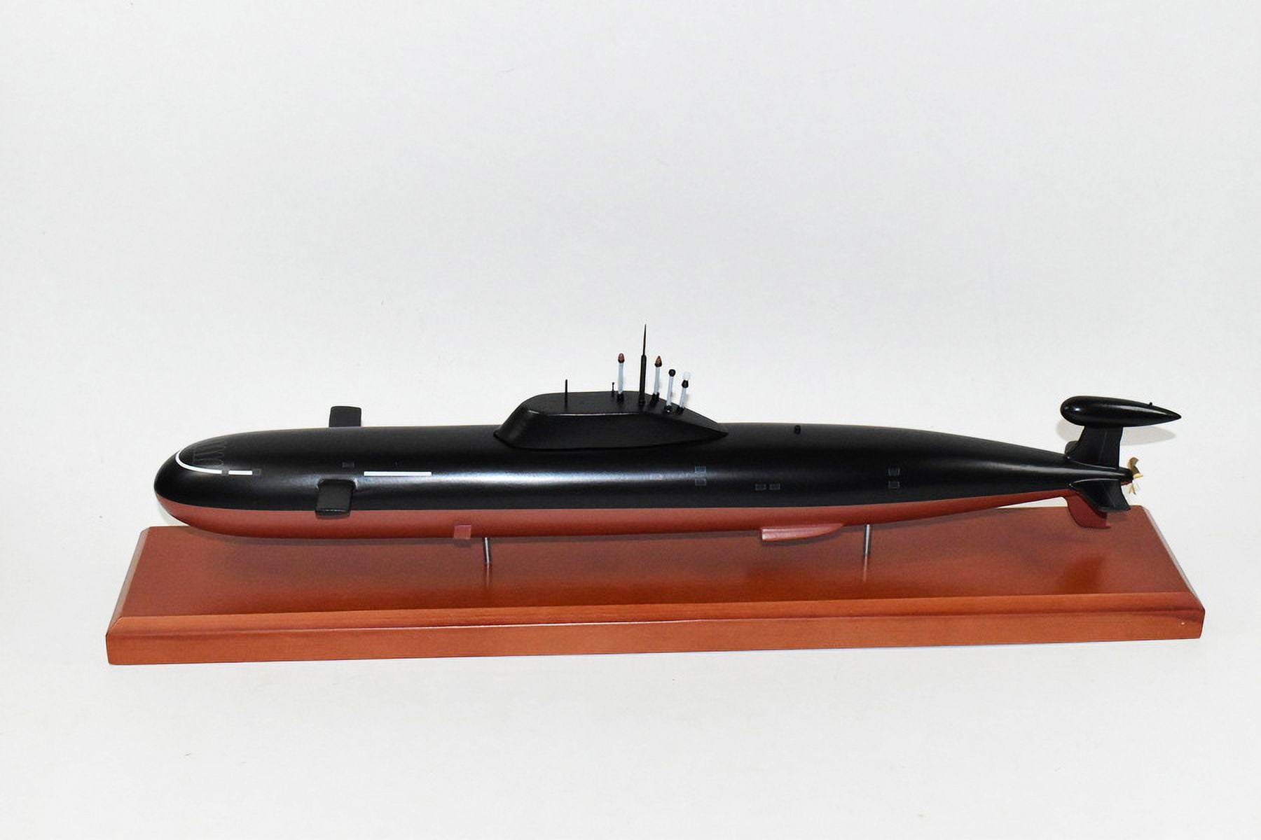 Akula Submarine Model, Russian Navy, Scale Model, Mahogany, 20 inch ...
