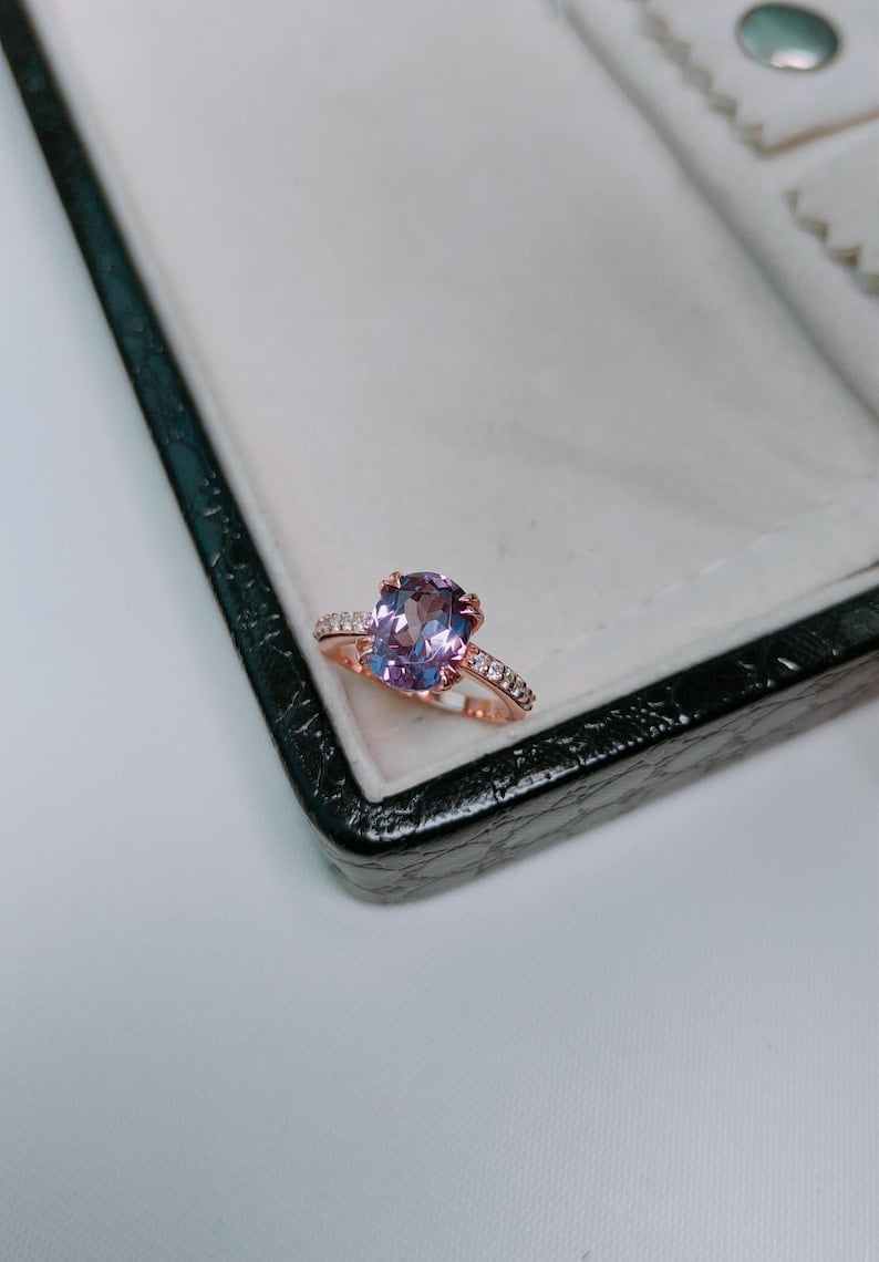 Alexandrite Engagement Ring, Pear Cut Color Change Alexandrite Ring ...