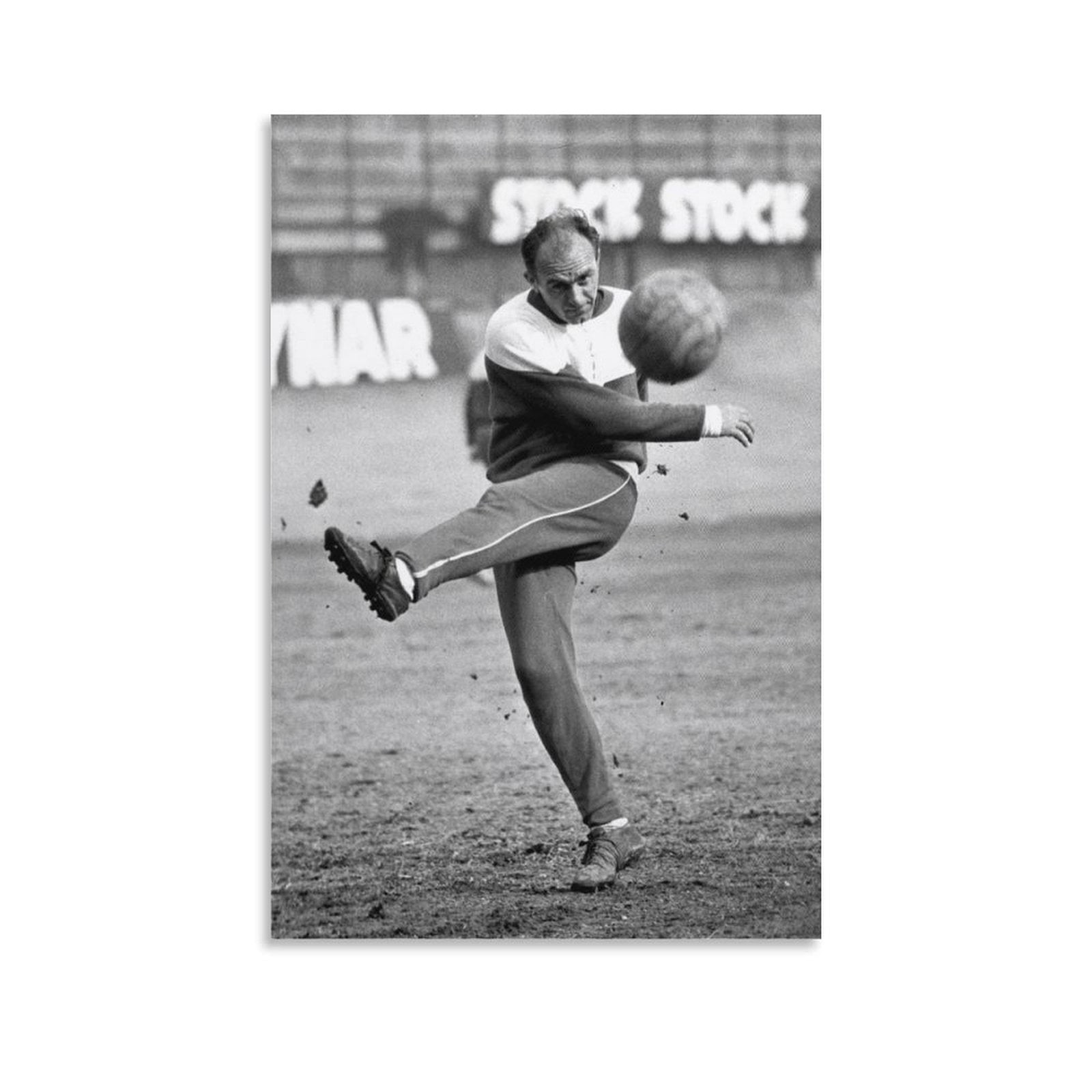 Alfredo Di Stéfano Argentine Football Player Poster Poster Cool ...