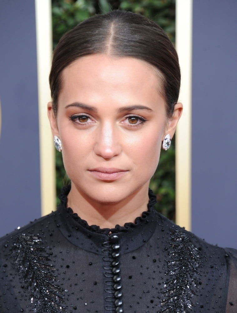 Alicia Vikander At Arrivals For 75Th Annual Golden Globe Awards ...