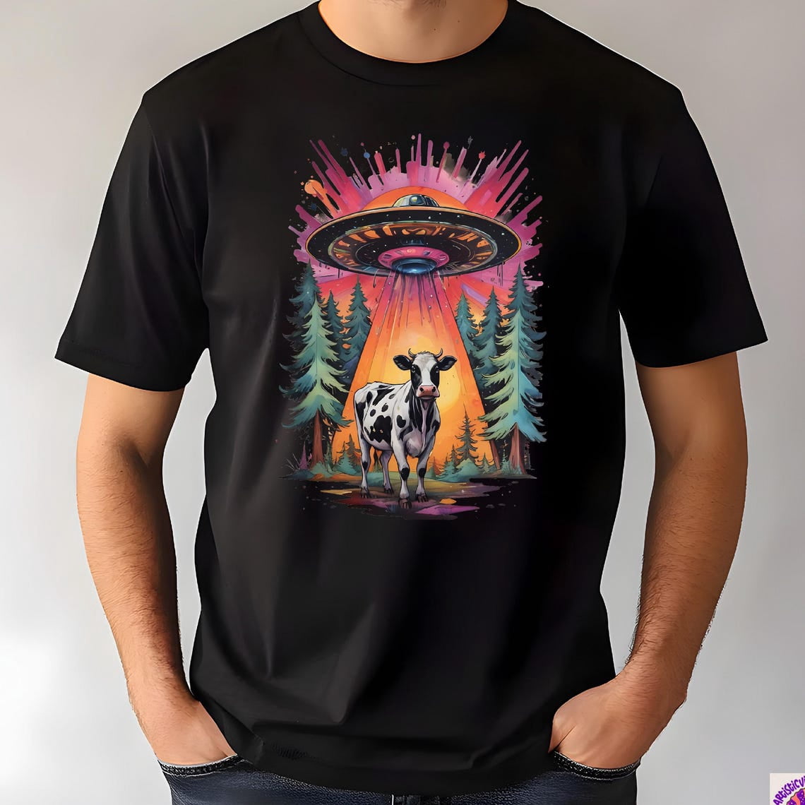 Alien Abduction T-Shirt With Cow, Ufo Spaceship Graphic Tee ...
