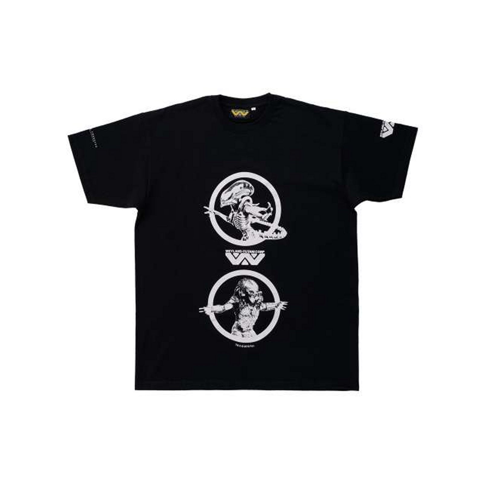 Alien And Predator T-Shirt Small from Alien vs Predator in Black/White ...