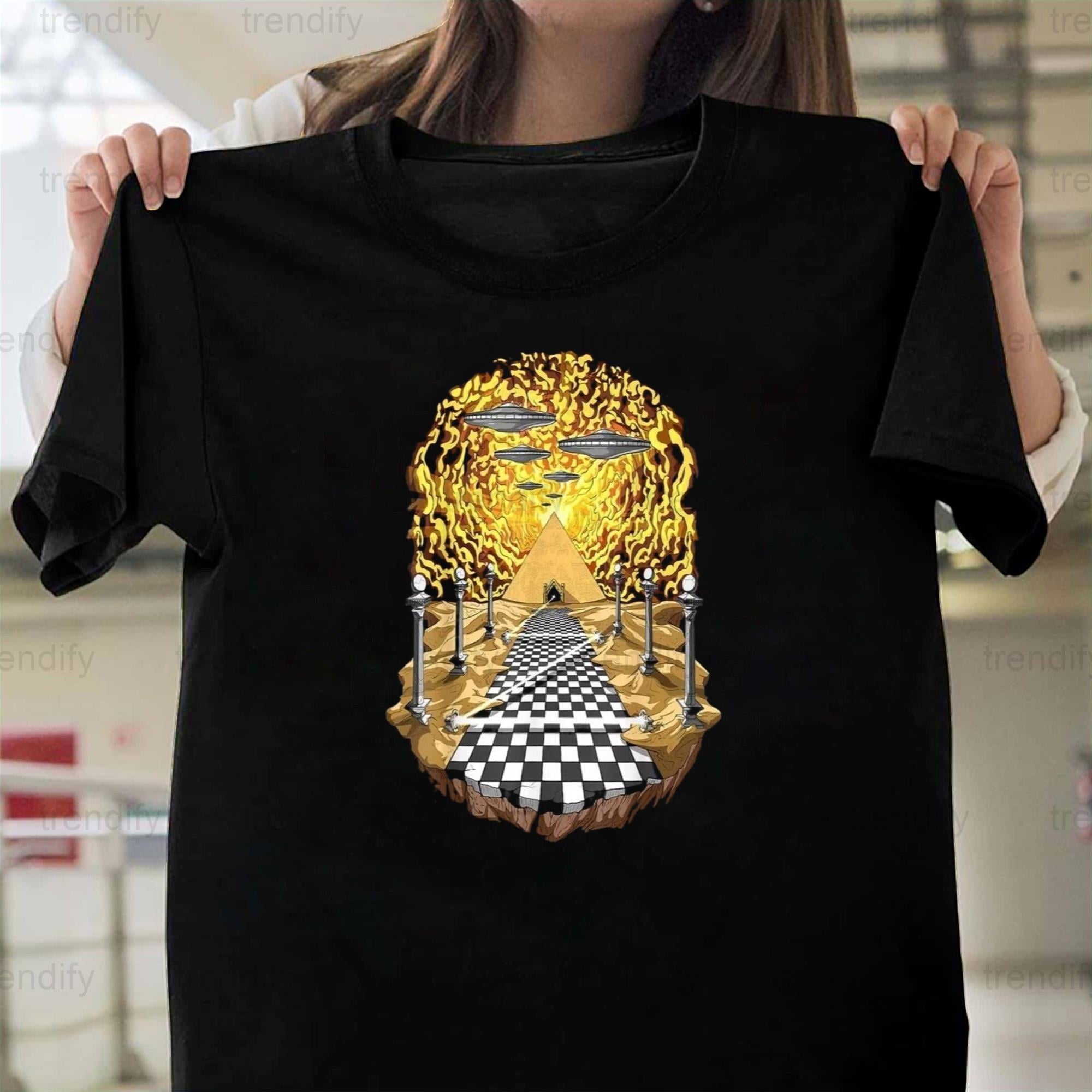 Alien Egyptian Pyramids Space UFO Psychedelic Masonic Art, H24579 ...