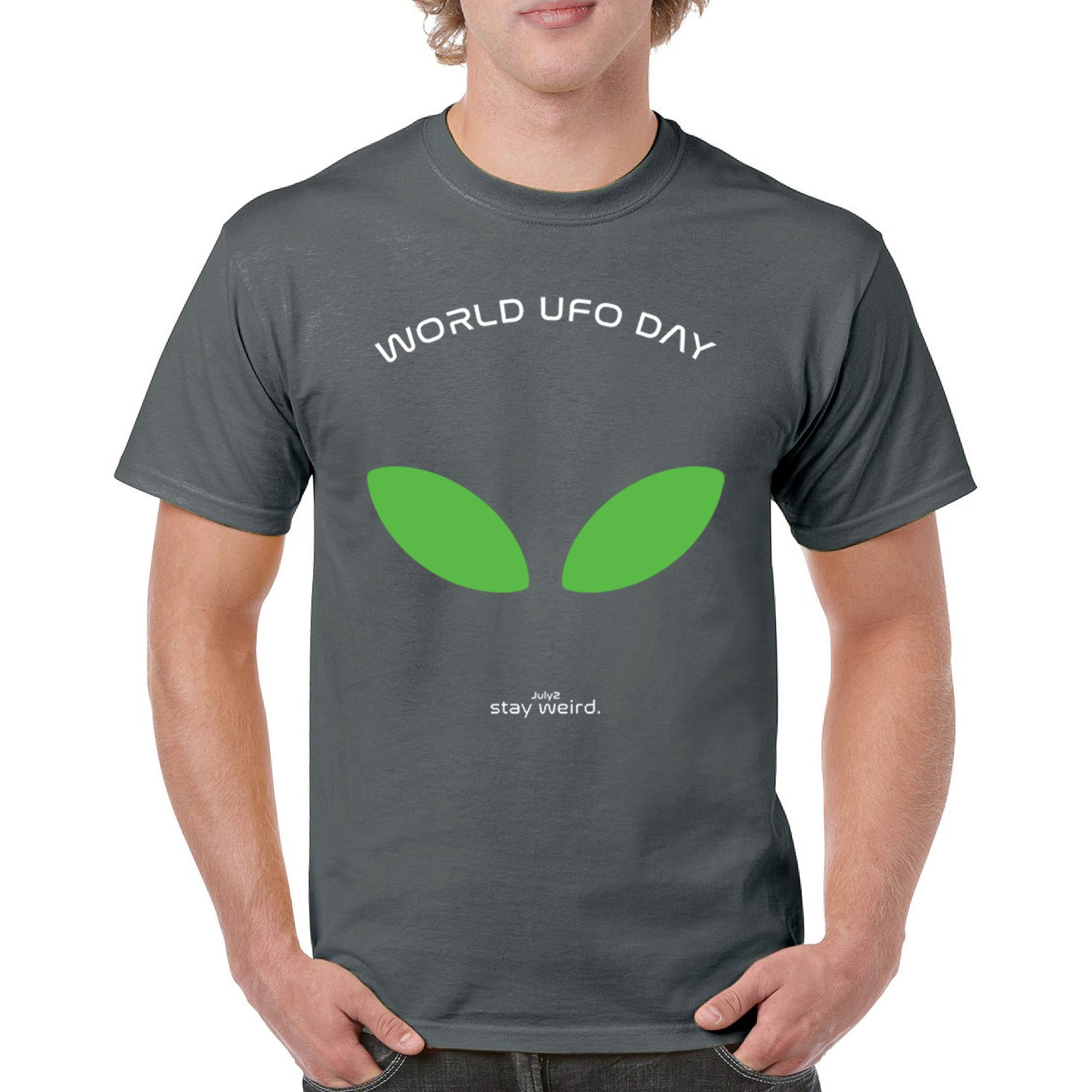 Alien Eyes T-shirt Funny Space UFO Hunter Believe Flying Saucer ...