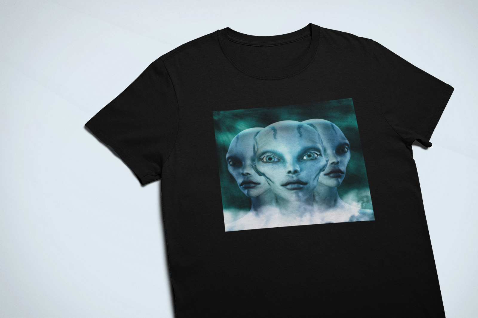 Alien Faces Fantasy Cosmic Galaxy Horror Men's Printed Cotton T-shirt ...