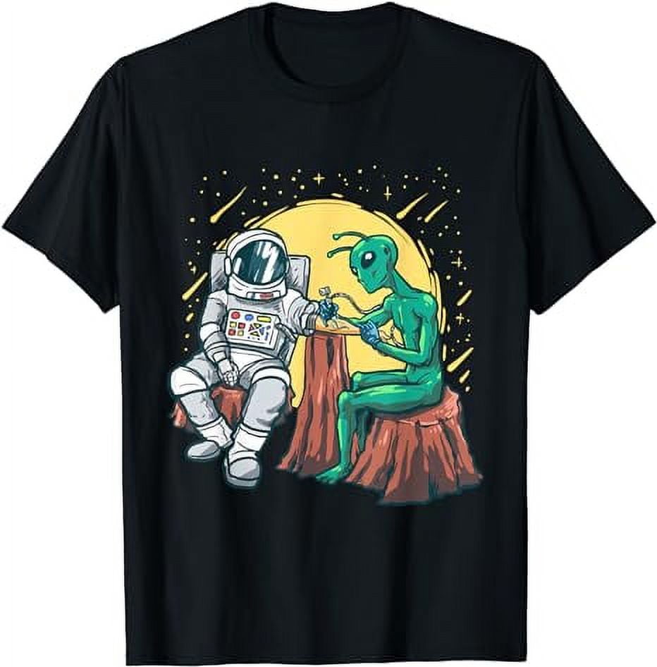 Alien Inking Astronaut Ink Funny Tattoo Artist T-Shirt - Walmart.com