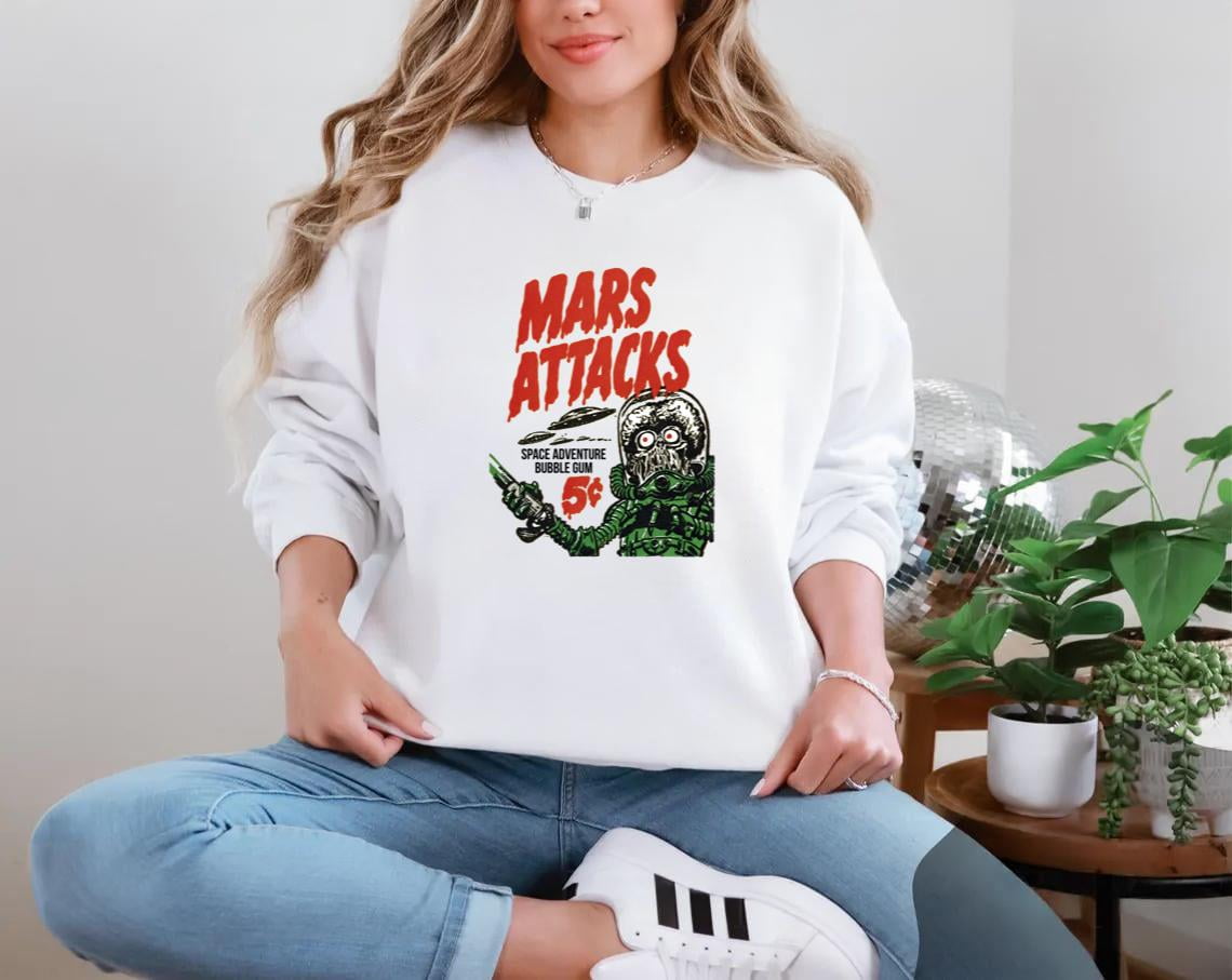Alien Movie Sweatshirt with Mars Attacks Classic Sci-Fi Fan Design, for ...