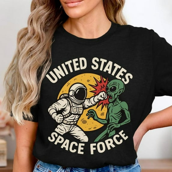 Alien Punching Astronaut S1Hirt, Funne Graphic T1EE, Astronaut Vs Alien ...