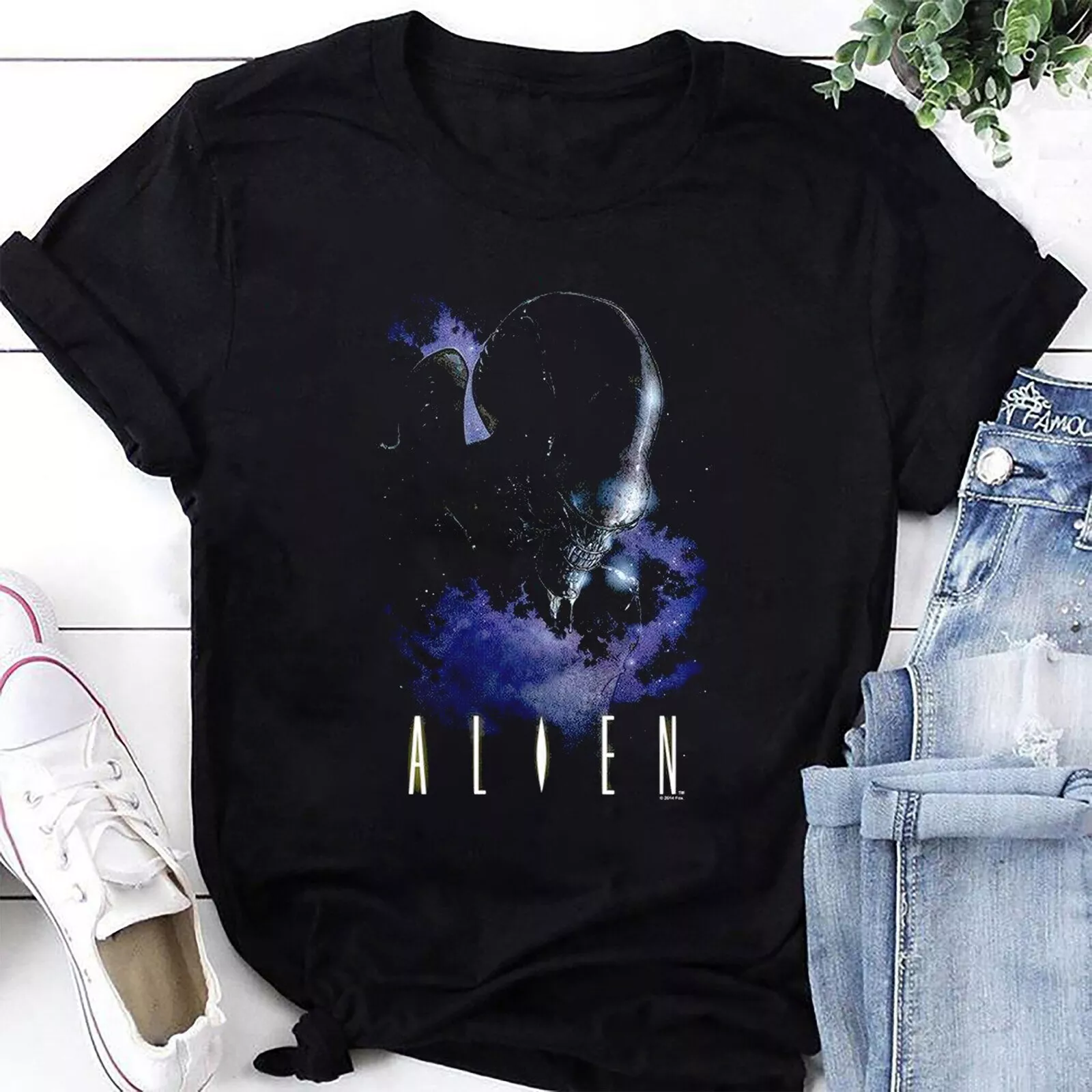 Alien Xenomorph In Space T-shirt, Aliens Sci-fi Horror Movie Retro ...