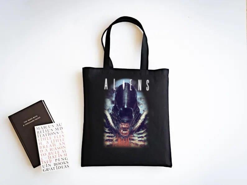 Alien Xenomorph Sci Fi Horror Movie Ridley Scott HR Giger Poster, Tote ...