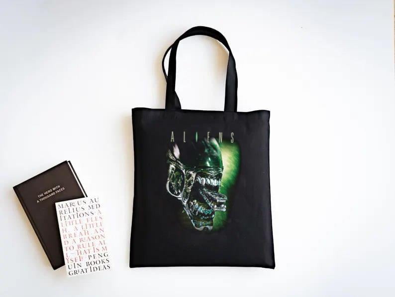 Alien Xenomorph Sci Fi Horror Movie Ridley Scott, HR Giger,, Tote Bag ...