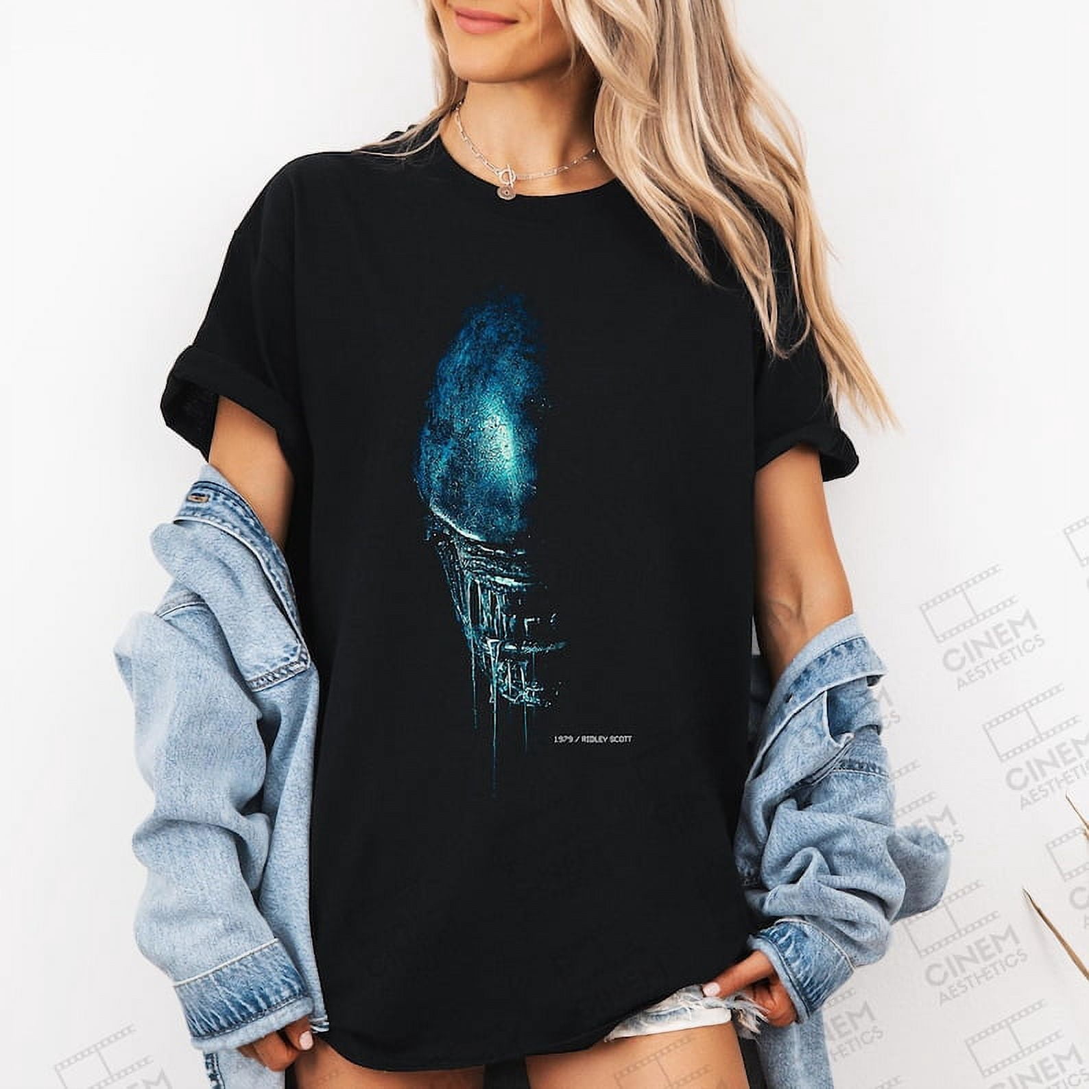 Alien Xenomorph T-Shirt, Horror Movie T-Shirt, Halloween T-Shirt ...