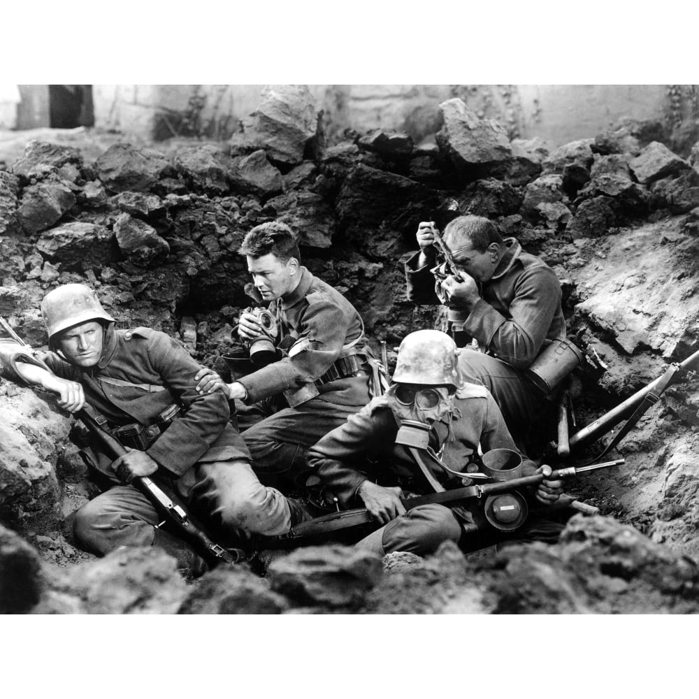 All Quiet On The Western Front Ben Alexander Lew Ayres Louis Wolheim ...