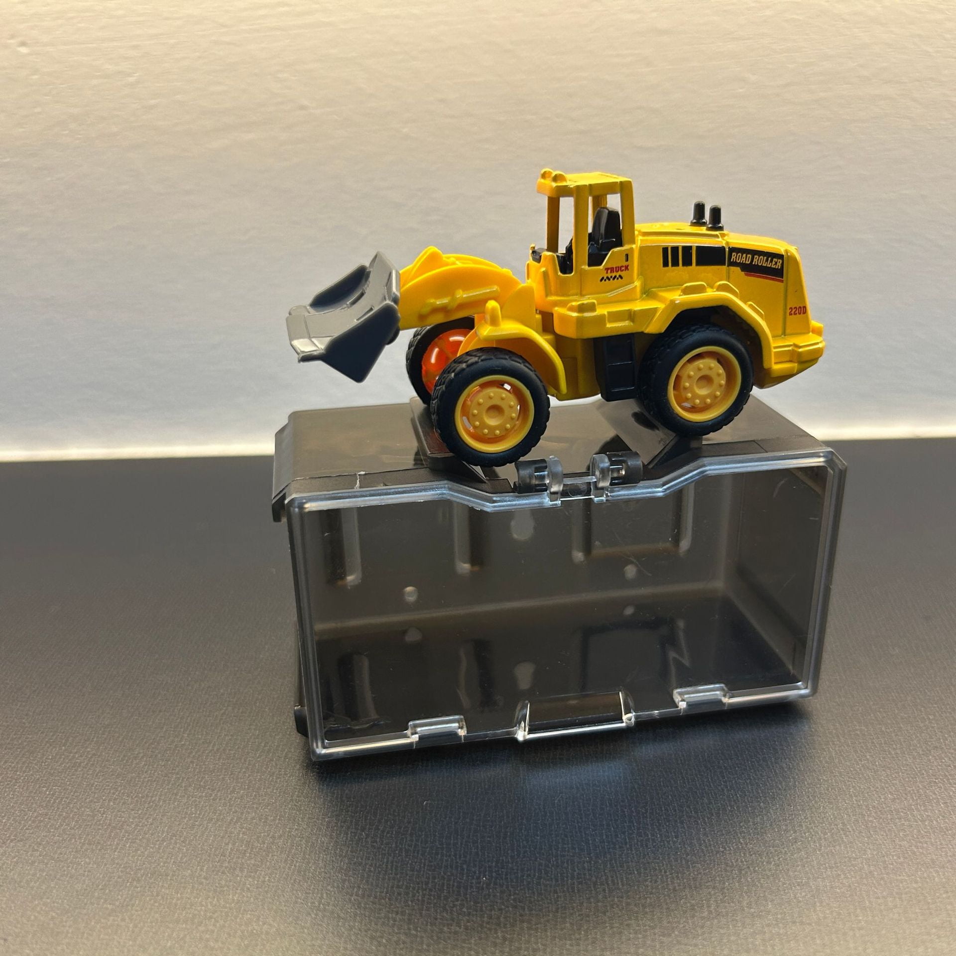 Alloy Engineering Vehicle Toys for Kids 1:64 Diecast Excavator Mixer ...