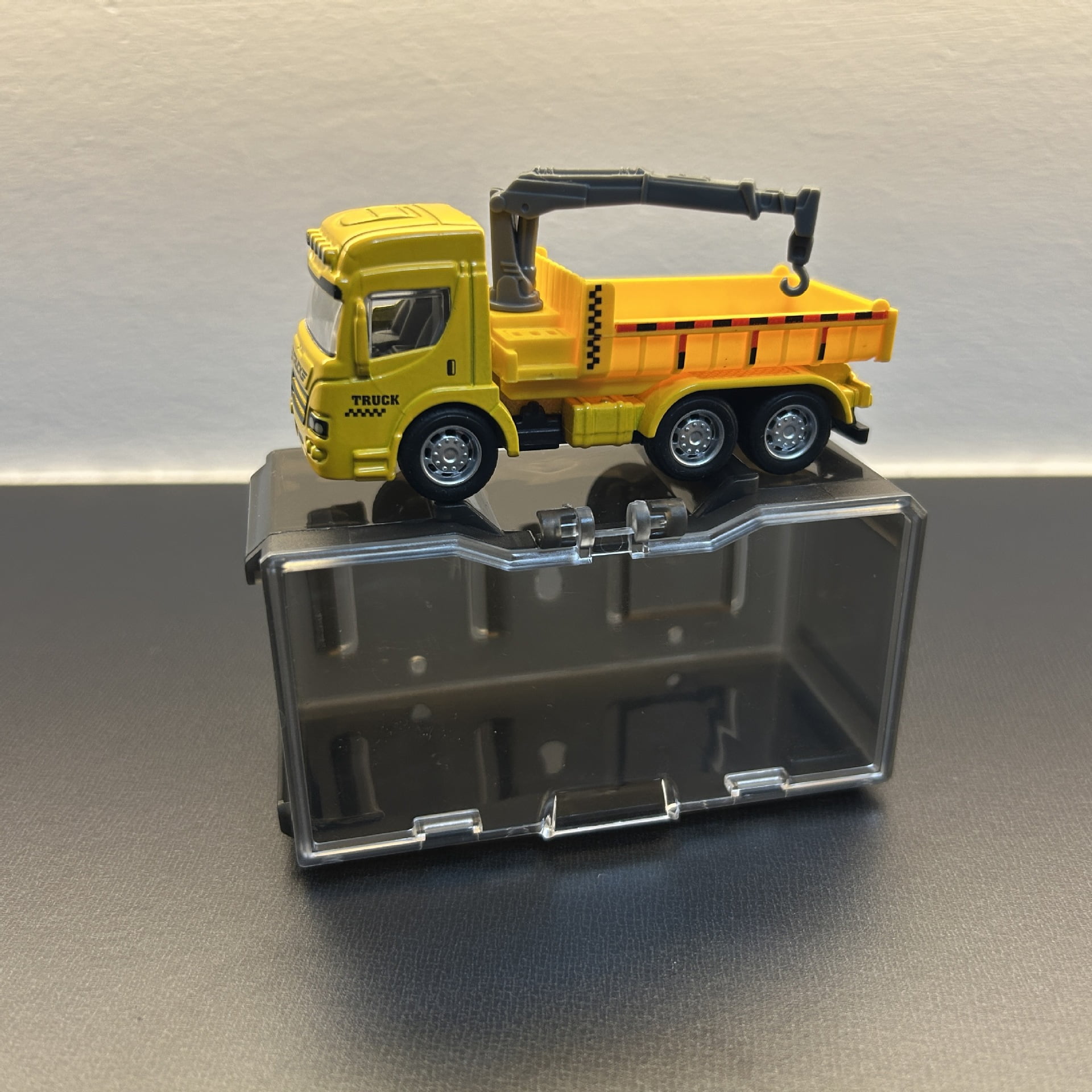 Alloy Engineering Vehicle Toys for Kids 1:64 Diecast Excavator Mixer ...