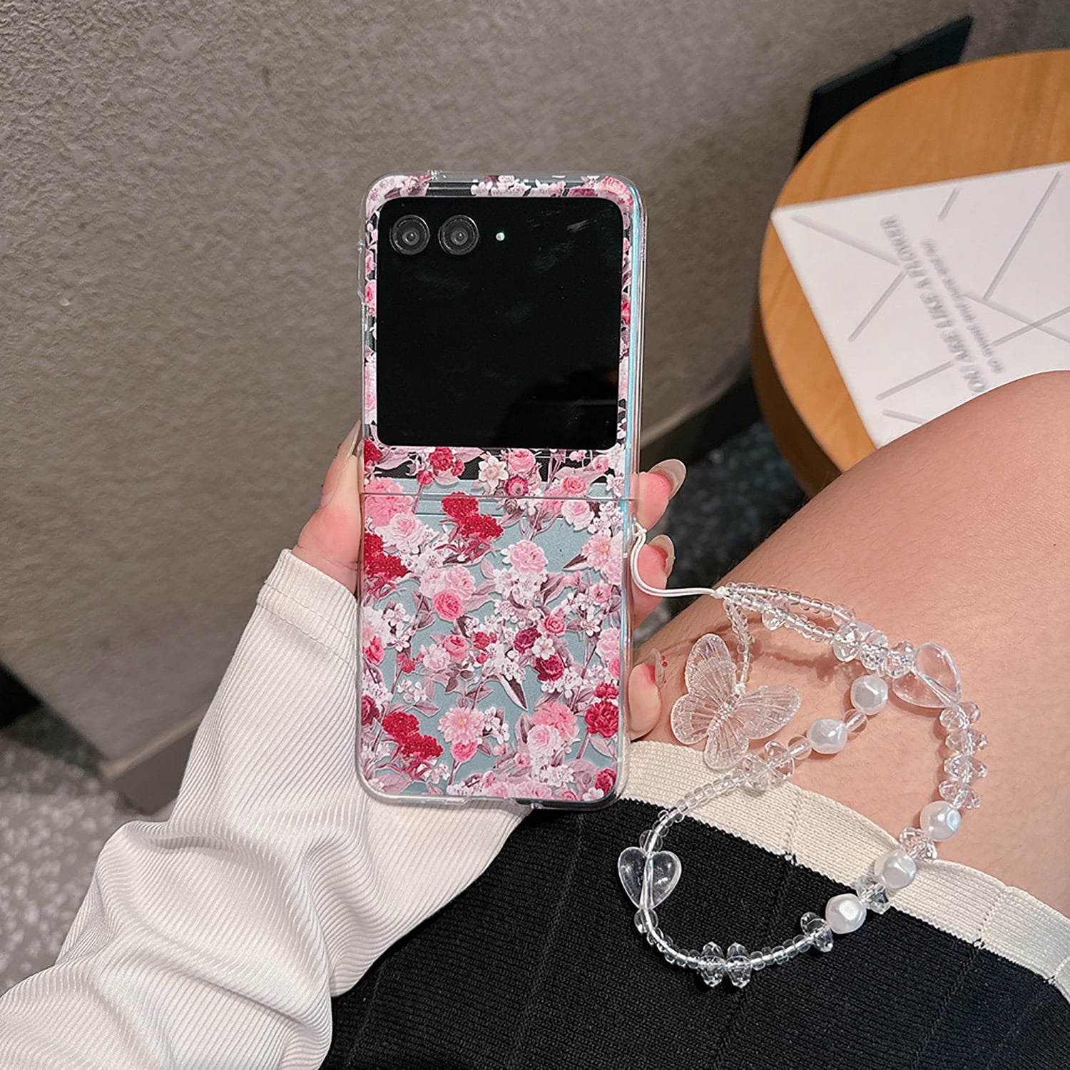 Allytechgroup Motorolra Razr 2025 Case with Hand Strap, Slim Flexible ...
