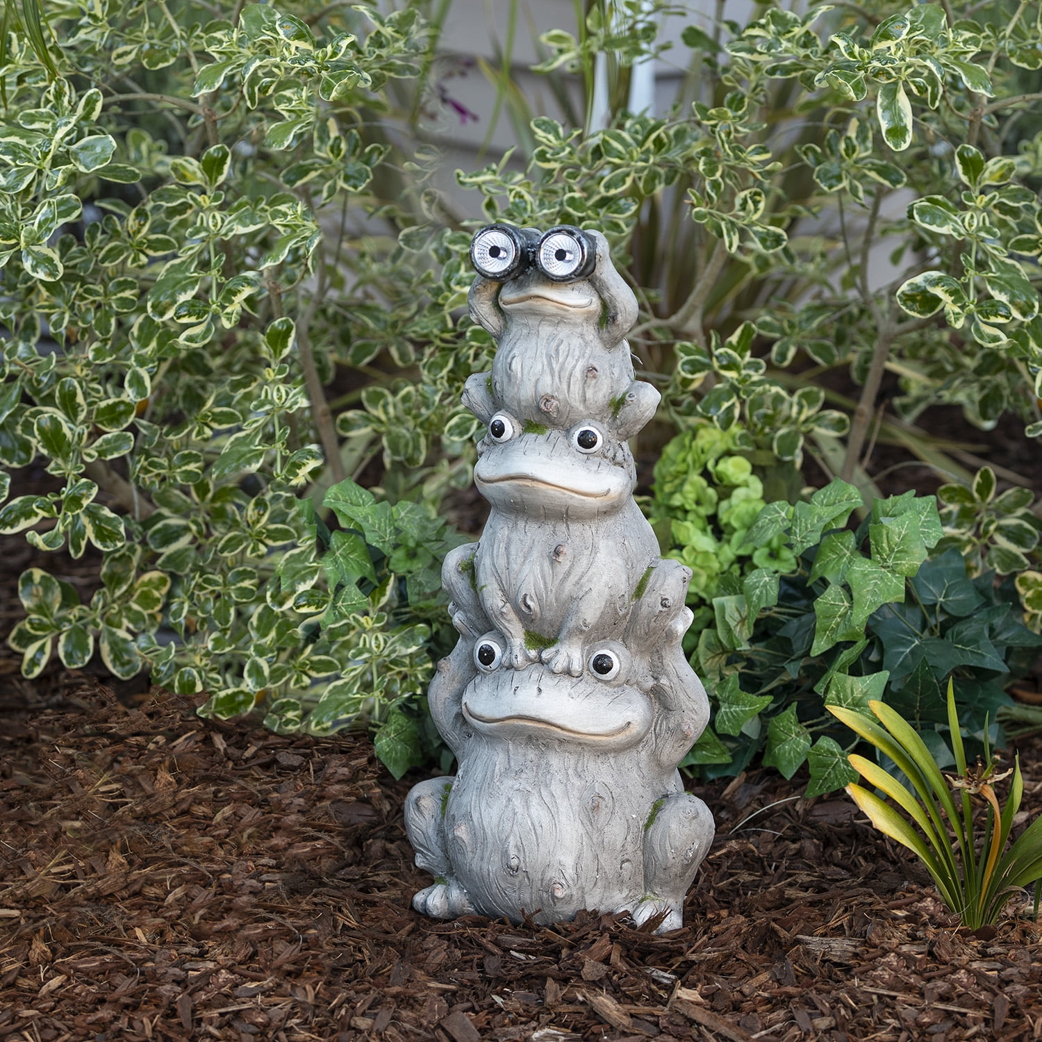 Alpine Corporation Solar 3-Stack Frogs Statue w/LED Light, 24 tall ...