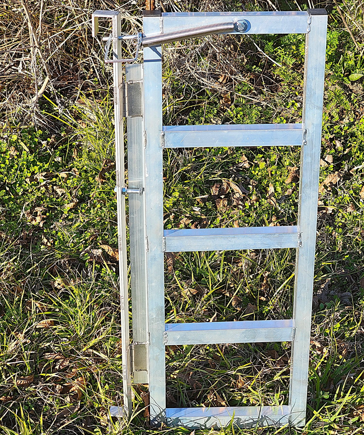 Aluminum Sheep & Goat Anti Backup Gate for Sorting Alley & Pen Systems ...
