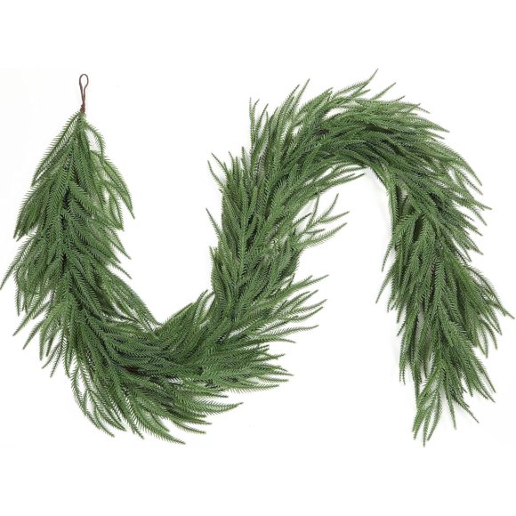 Mantel Garland