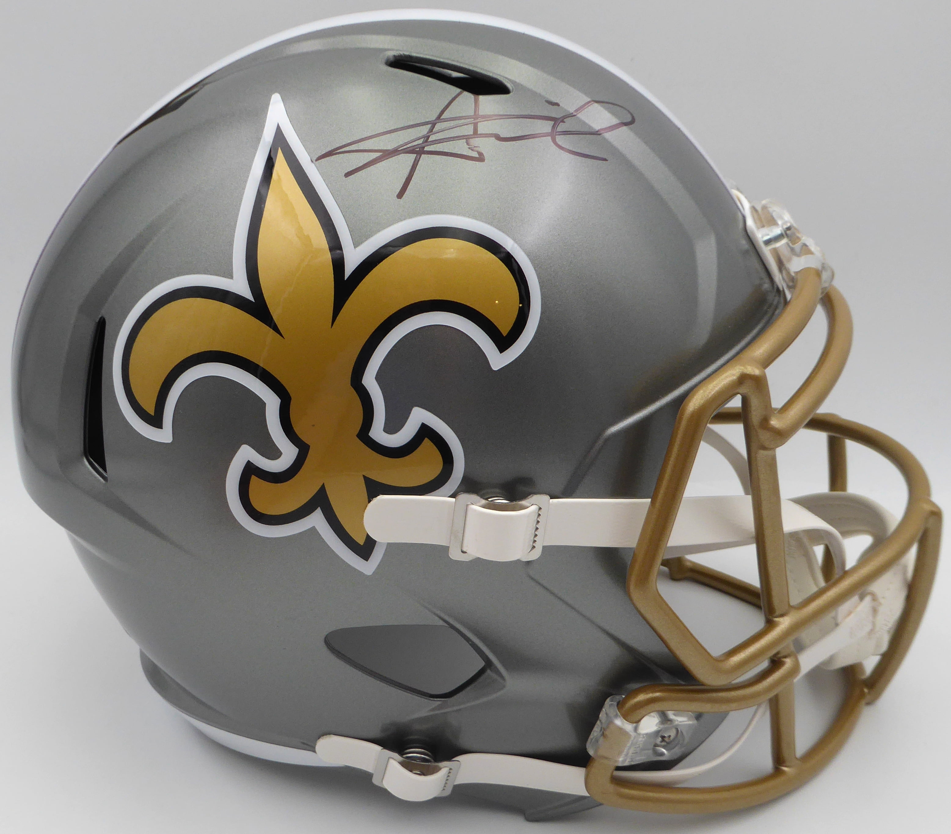 Alvin Kamara Autographed Flash Gold Full Size Replica Helmet New ...
