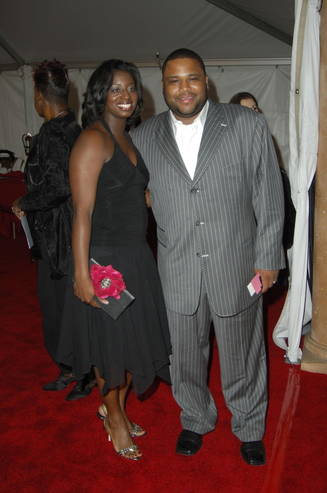Alvina, Anthony Anderson At Arrivals For Bet Silver Anniversary ...