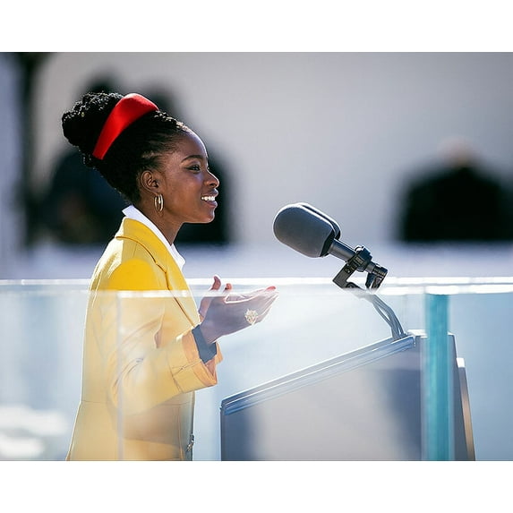 Amanda Gorman Recites Poem at Inauguration Style - A - 20x30 Inch ...
