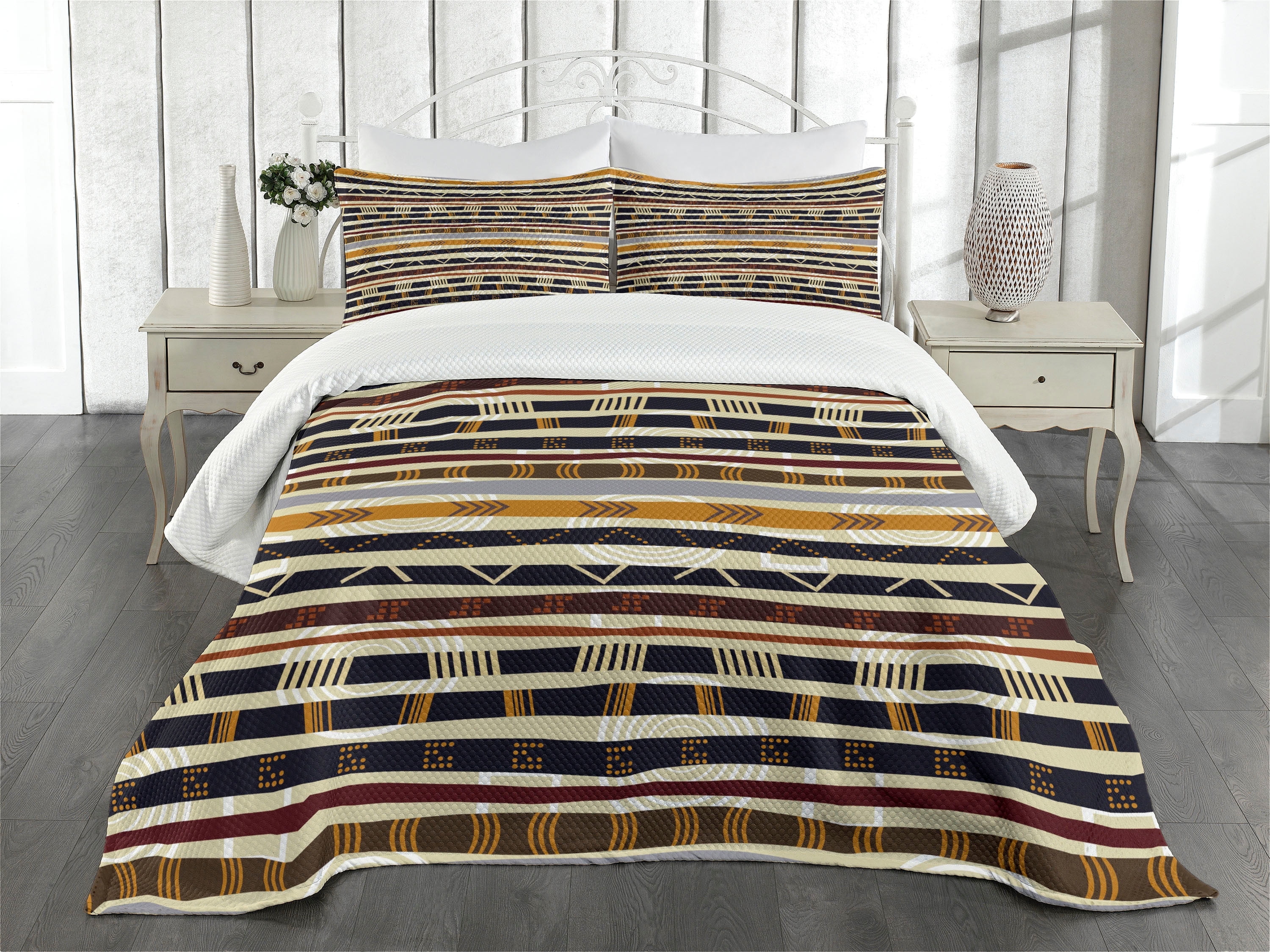 Ambesonne Abstract Quilted Bedspread Set 3 Pcs, Trippy Geometric, Queen ...