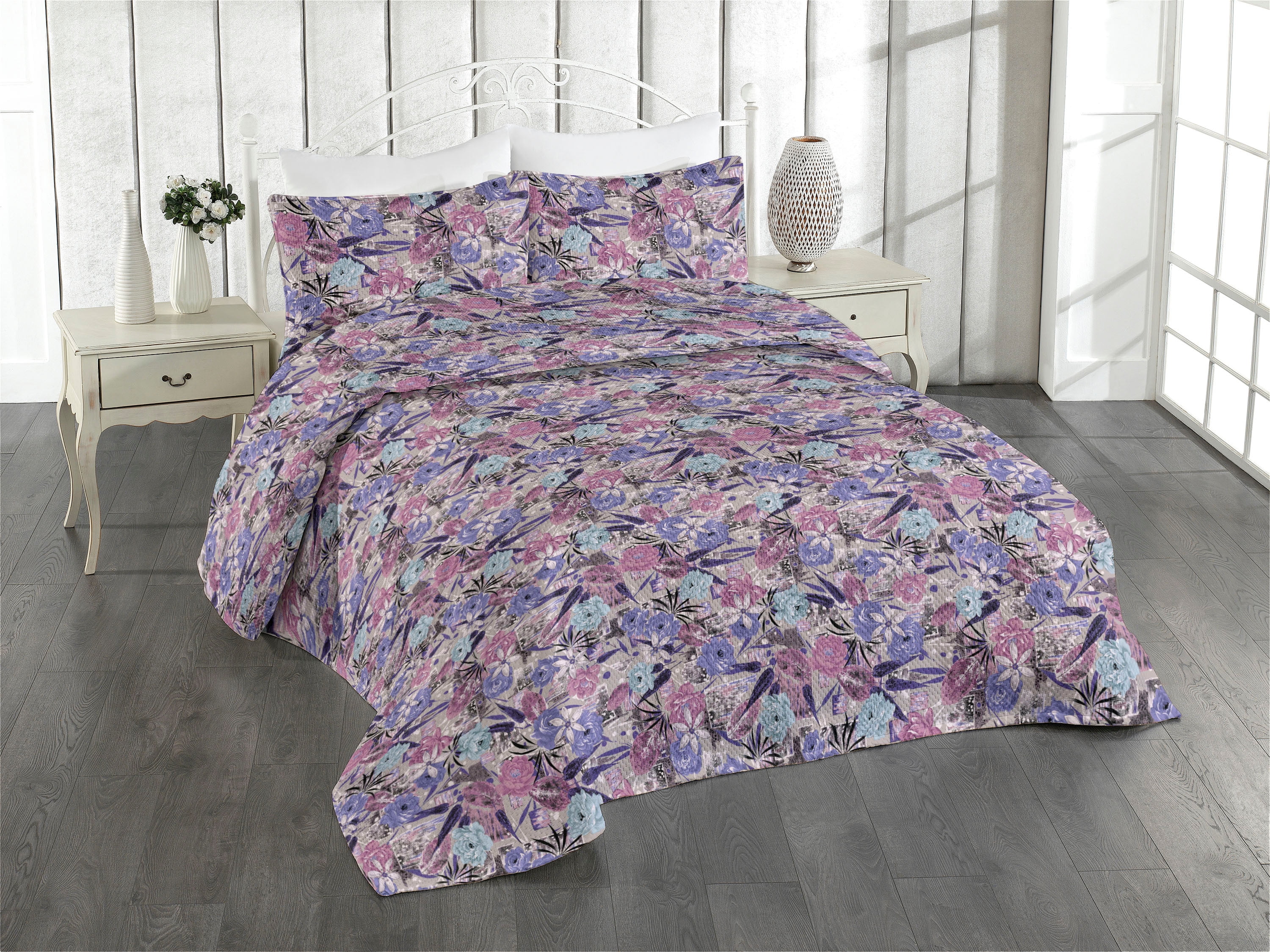 Ambesonne Asian Floral Quilted Bedspread Set 3 Pcs, Grunge Ornaments ...