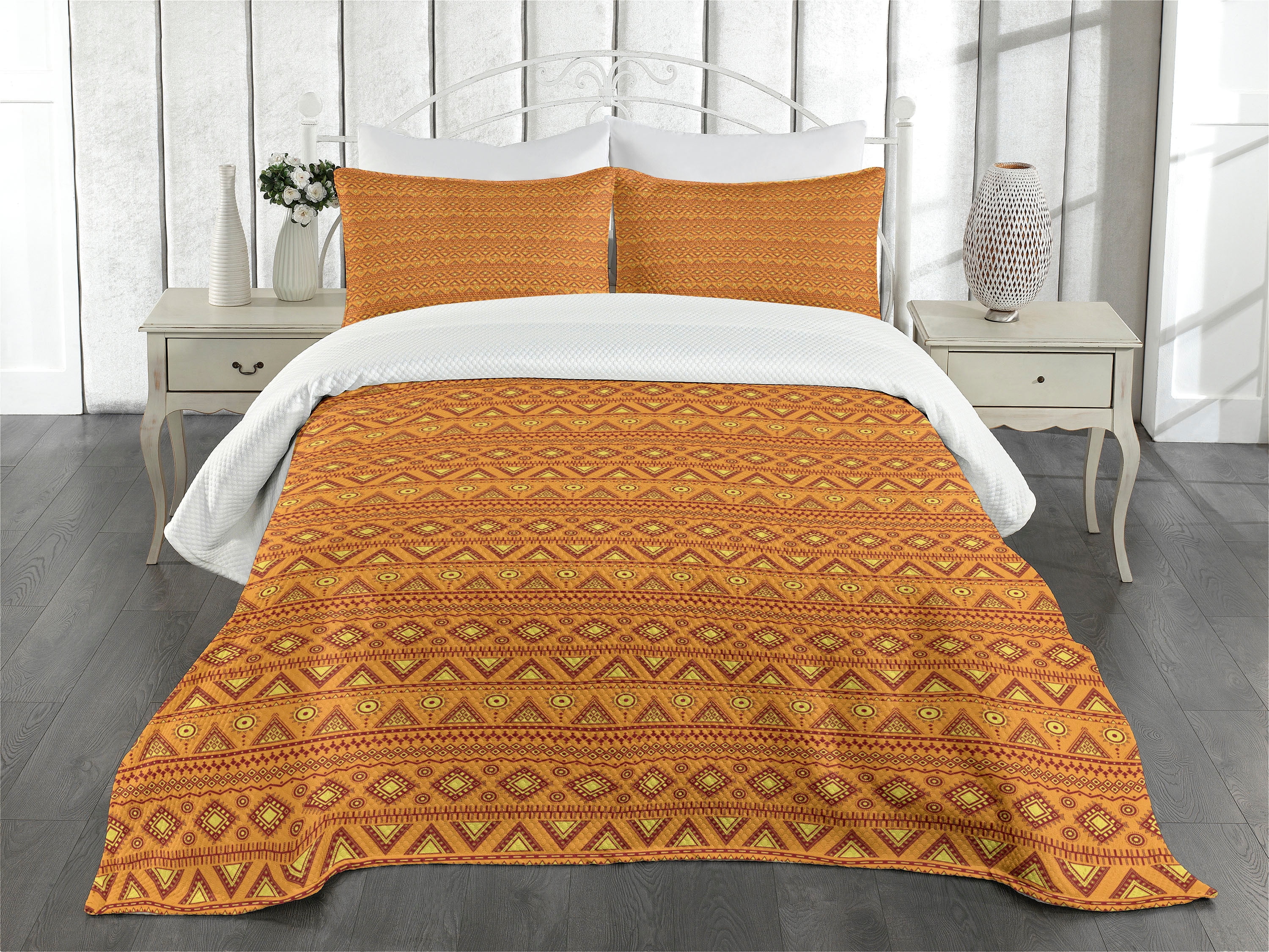 Ambesonne Aztec Quilted Bedspread Set 3 Pcs, Folkloric Triangles Suns ...
