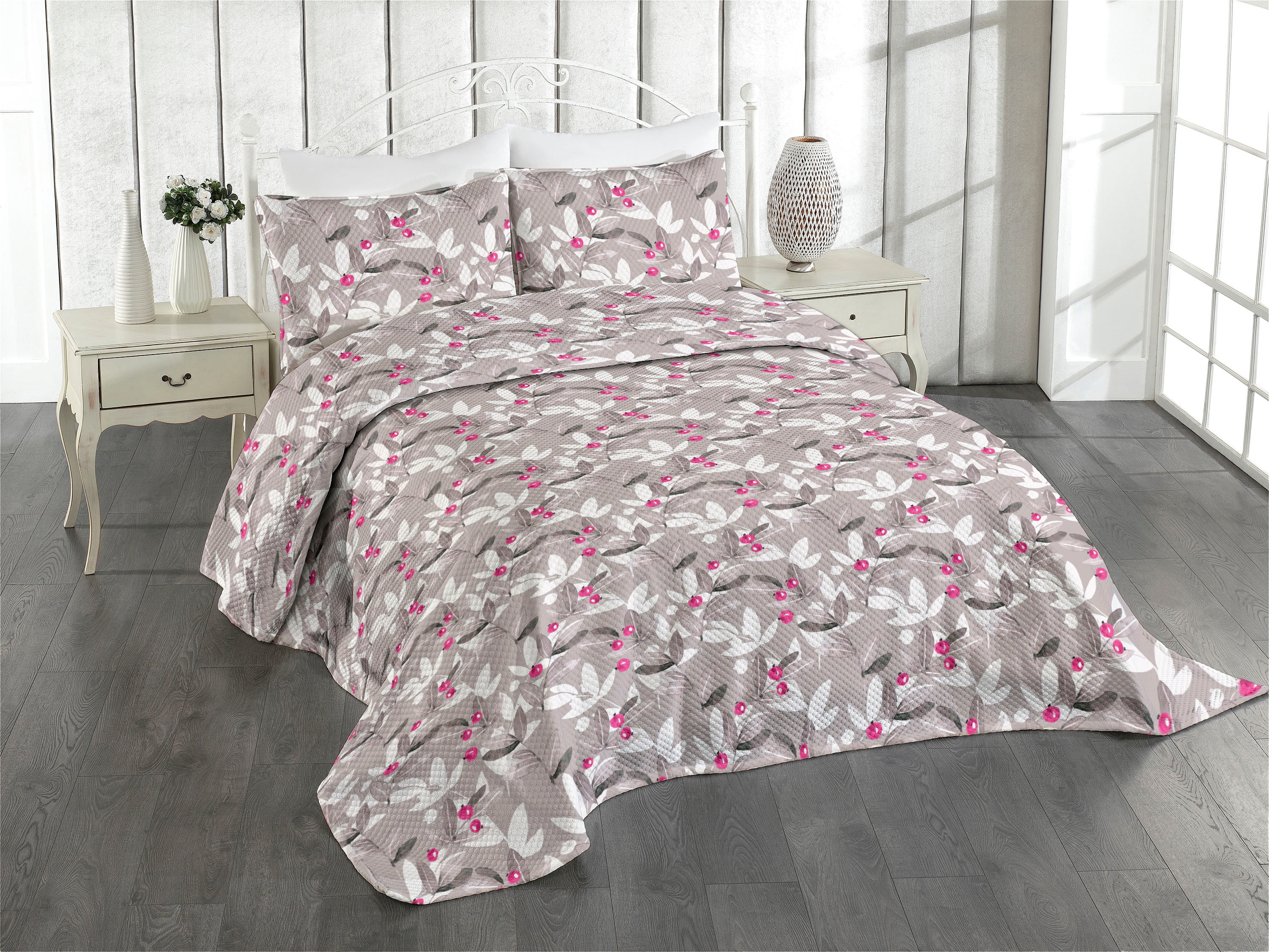 Ambesonne Berry Pattern Quilted Coverlet 3 Pcs, Modern Leafy Pattern ...