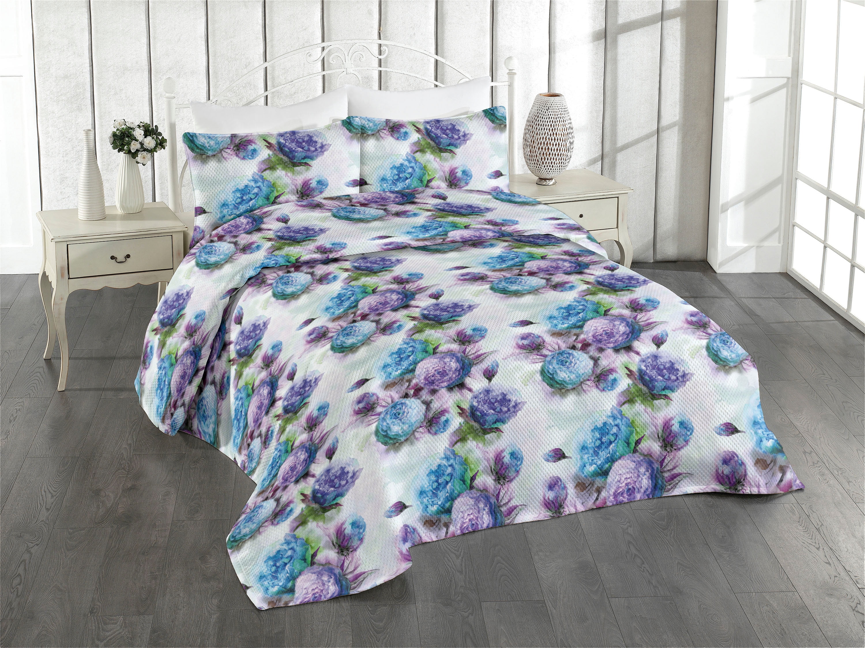 Ambesonne Blooming Floral Quilted Bedspread Set 3 Pcs, Art Romantic ...