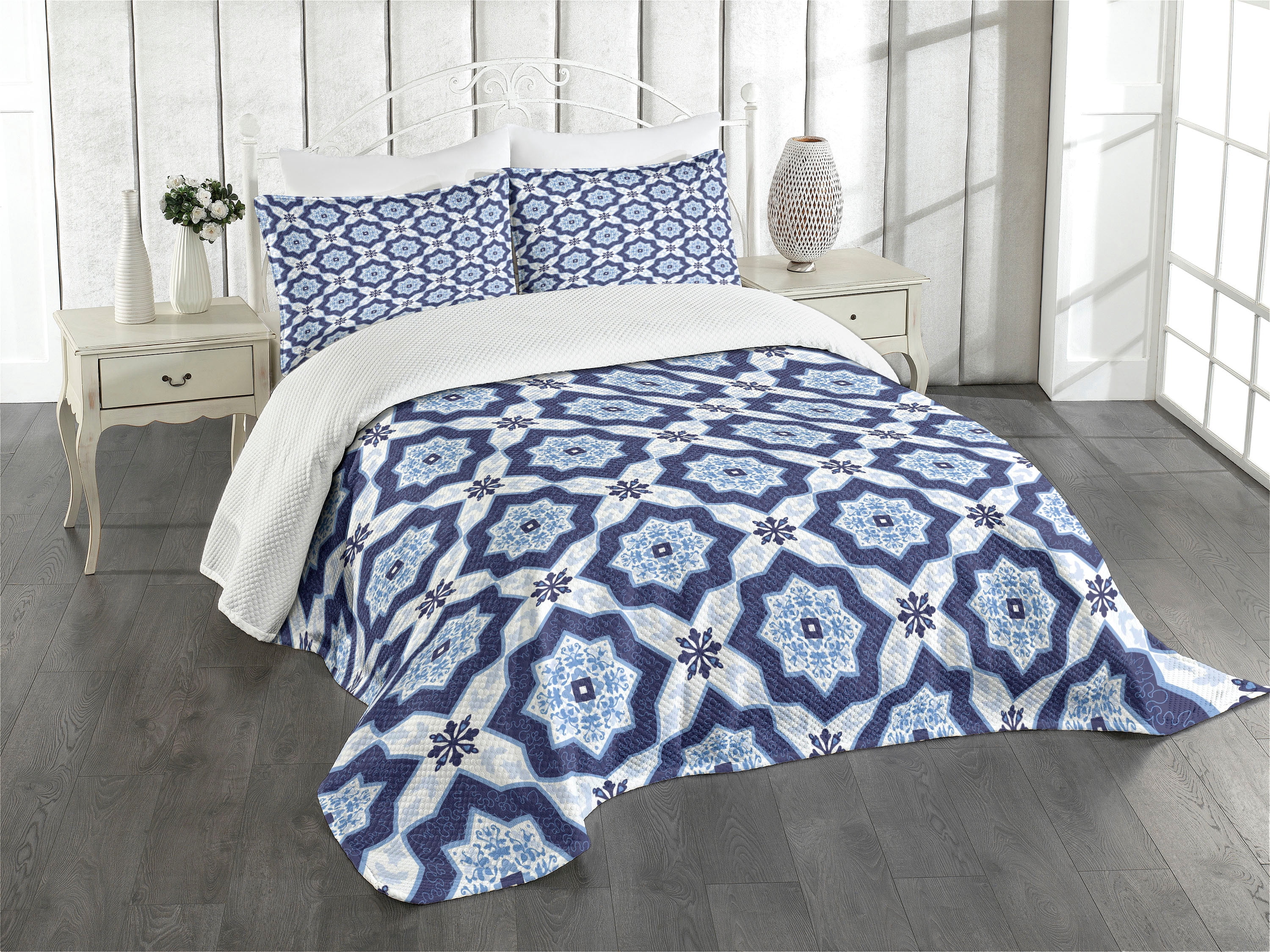Ambesonne Blue Quilted Bedspread Set 3 Pcs, Portuguese Azulejo Pattern ...